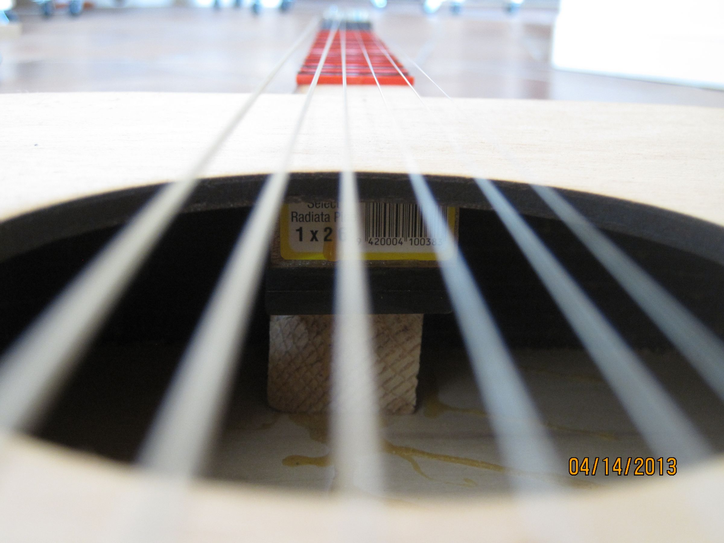 Build an Acoustic Guitar : 8 Steps - Instructables