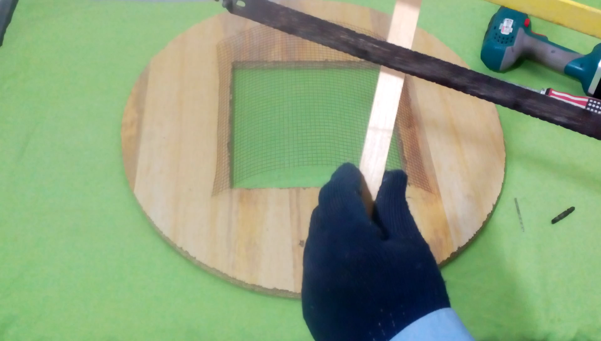 How to Make Brooder for Chicks : 7 Steps (with Pictures) - Instructables