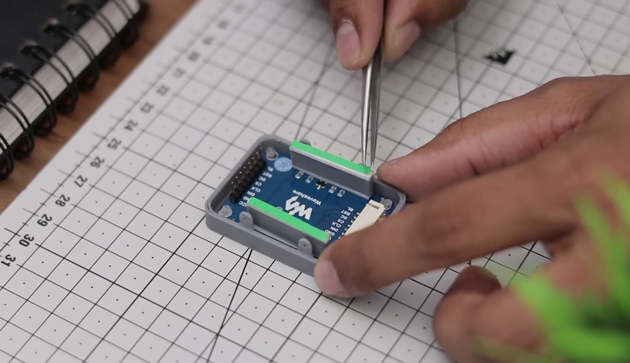 How to Make a Small Desk Clock With Weather Station : 8 Steps (with ...