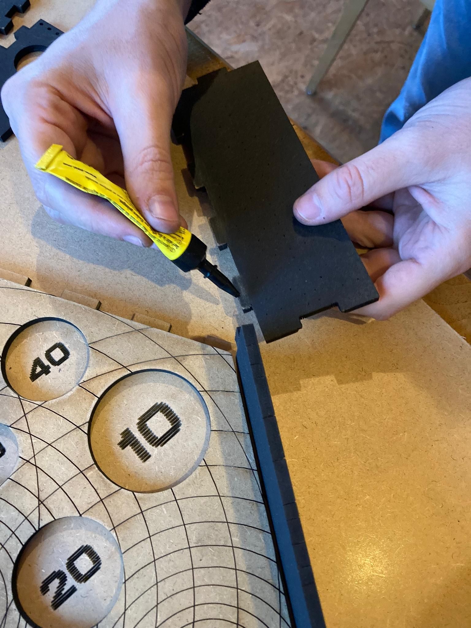 Tchouk-Tchouk Board Game : 3 Steps - Instructables