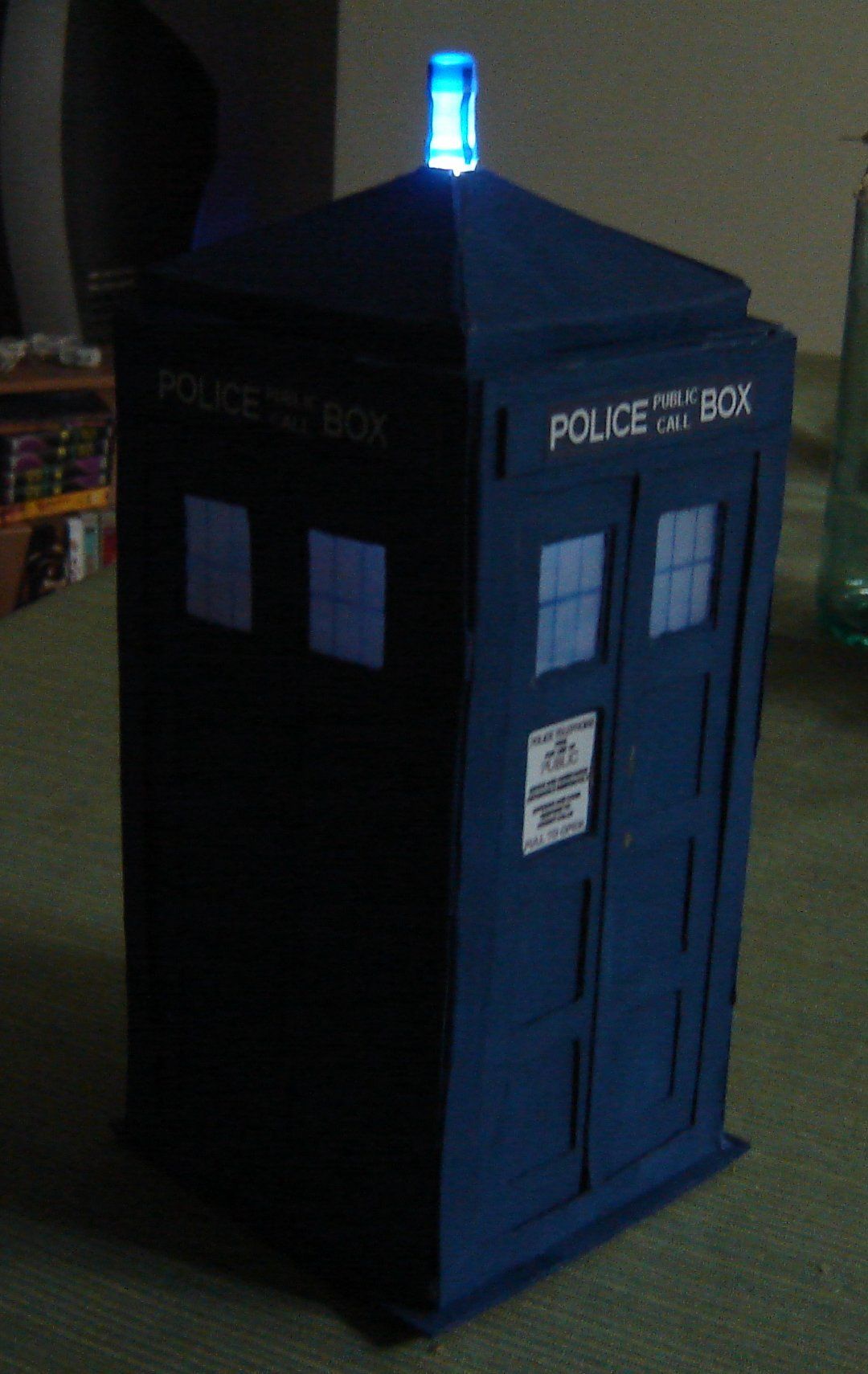 How to Make a TARDIS Model : 10 Steps (with Pictures) - Instructables