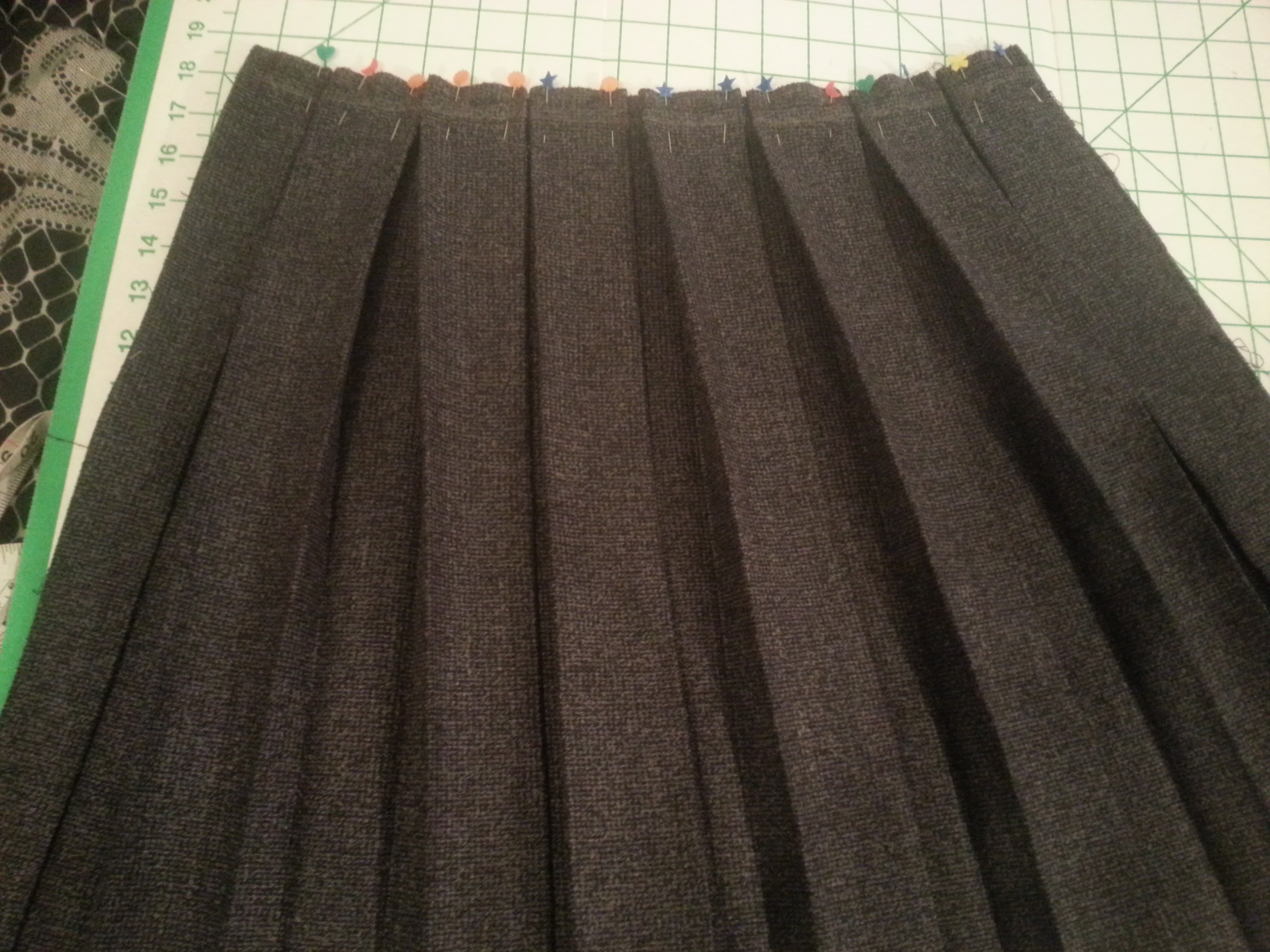 High Waisted Gray Box Pleated Skirt : 4 Steps (with Pictures ...