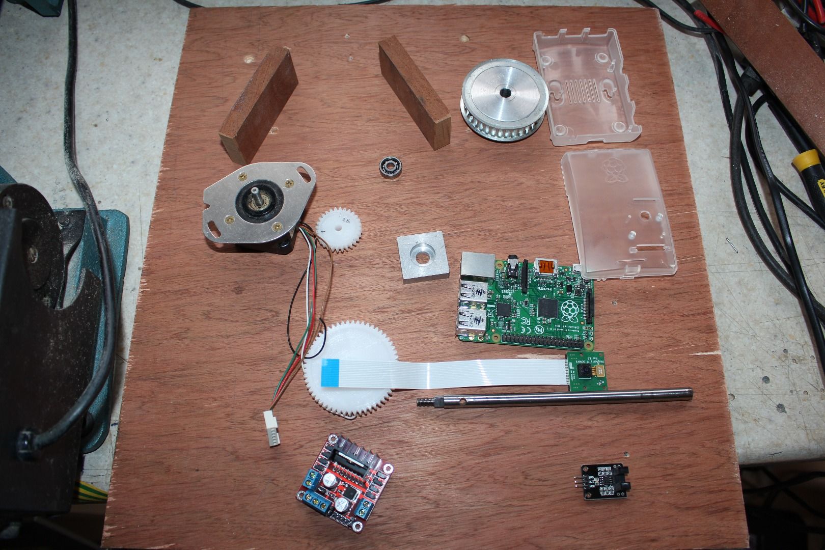Raspberry PI Rotary Time Lapse Rig. : 7 Steps (with Pictures ...