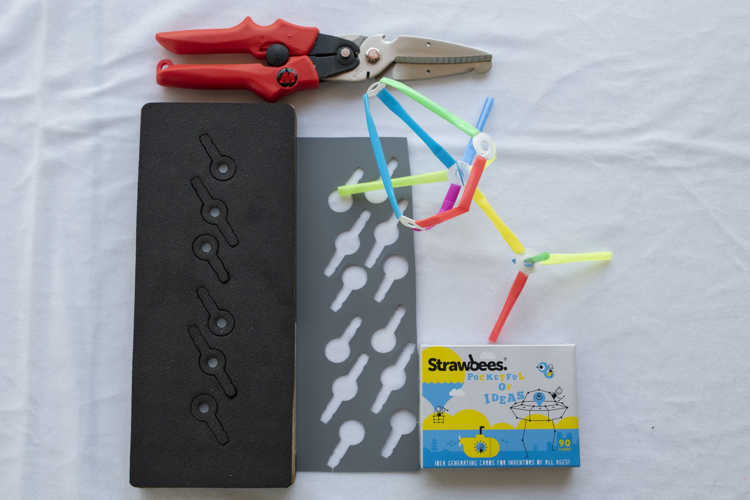 Strawbees in the Classroom or Makerspace : 4 Steps - Instructables