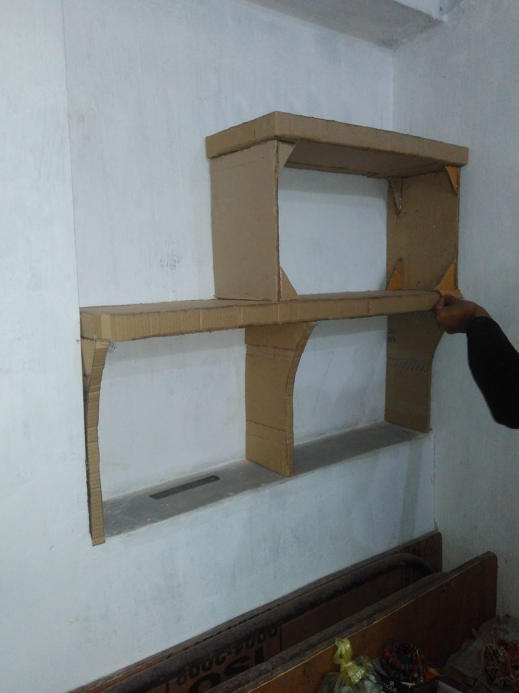The Cardboard Shelves : 5 Steps - Instructables