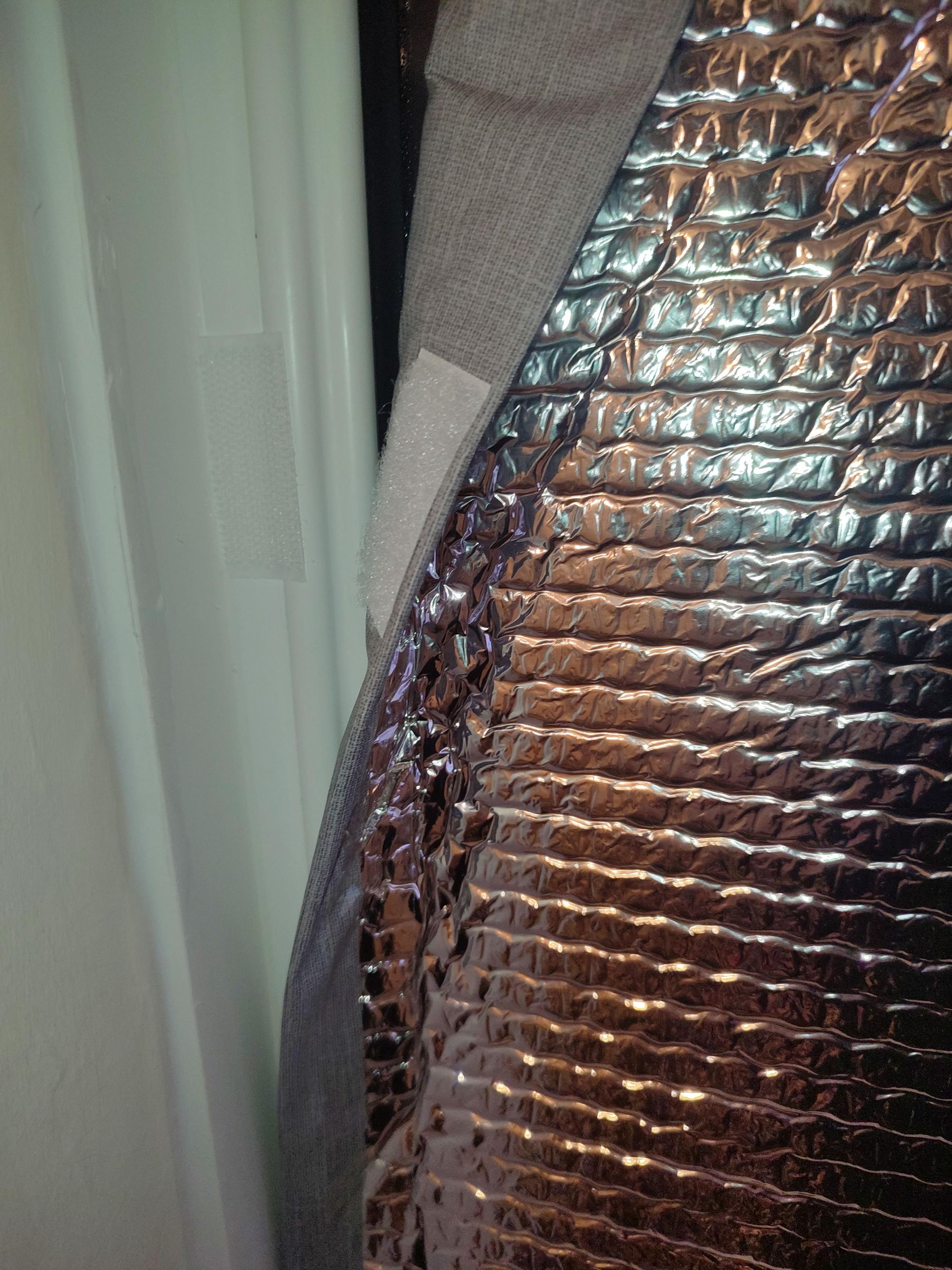 Removable Window Insulation : 6 Steps (with Pictures) - Instructables