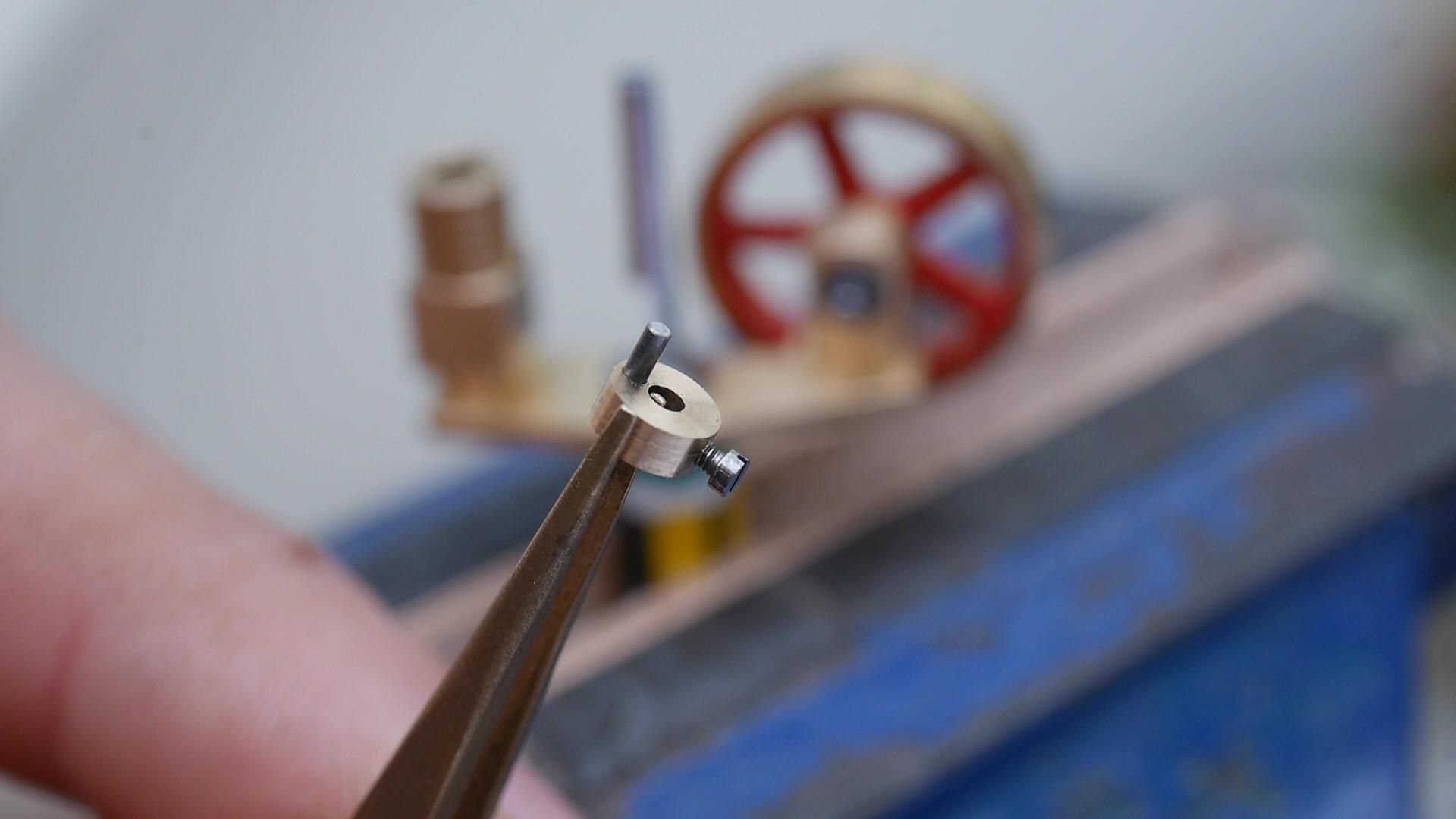 A Miniature Beam Stirling Engine : 11 Steps (with Pictures) - Instructables