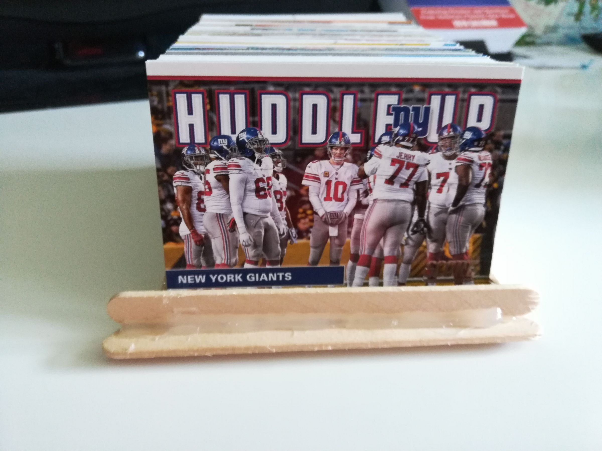 Sports Trading Cards Stand : 4 Steps - Instructables