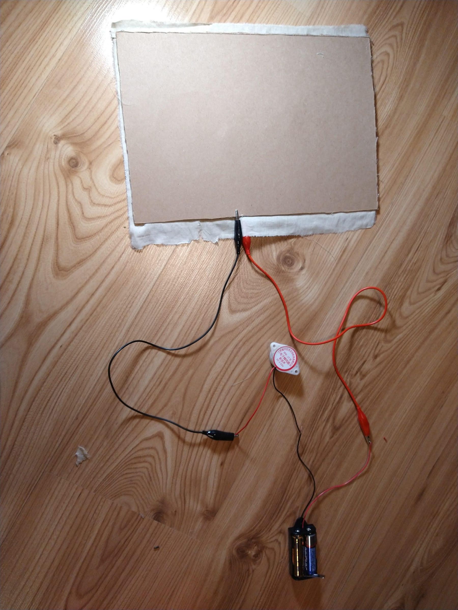 Easy DIY Tinfoil Pressure Plate! (Like in Minecraft) : 9 Steps (with ...