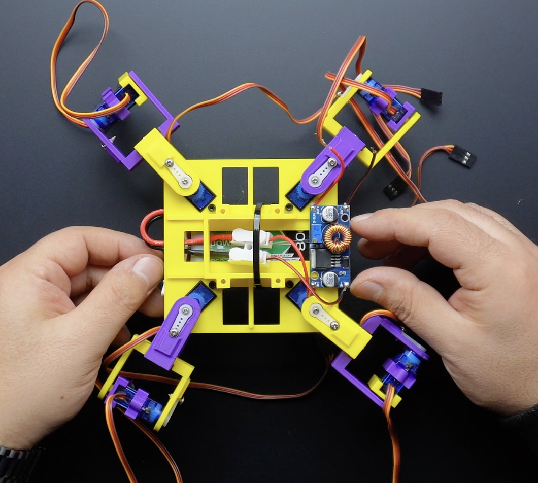 4-Legged Spider Robot With 3D Printed Parts (8 Servo Motors and an ...