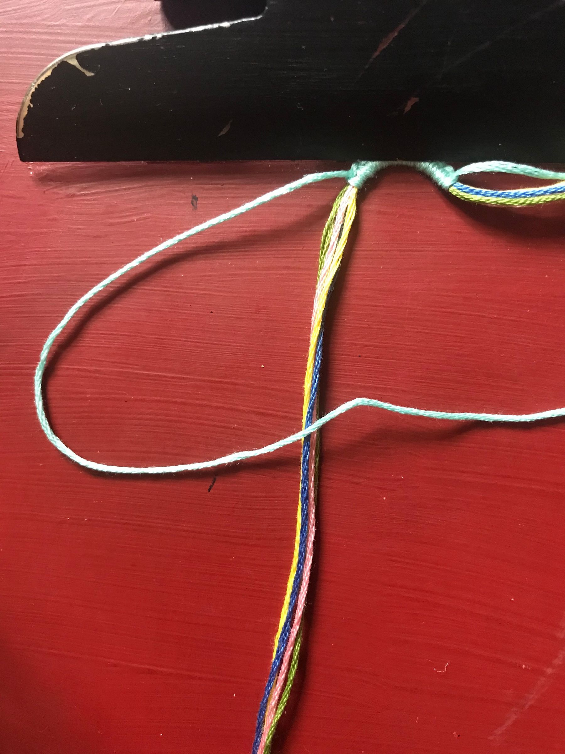 Friendship Bracelet With Teardrop Loop and Triangle Ending : 7 Steps ...