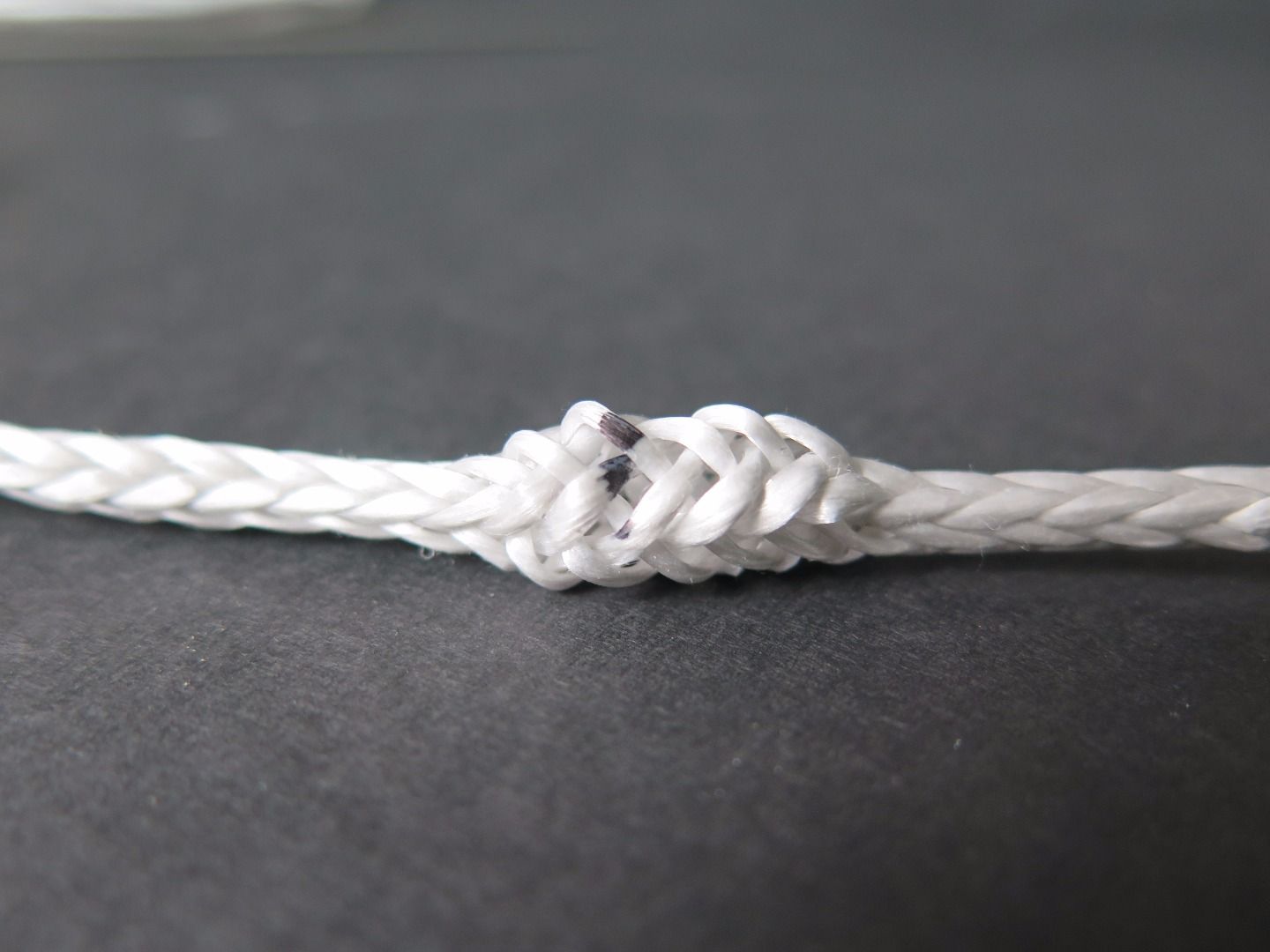 Making Two Equal Length Double Spliced Dyneema Lines : 13 Steps (with ...