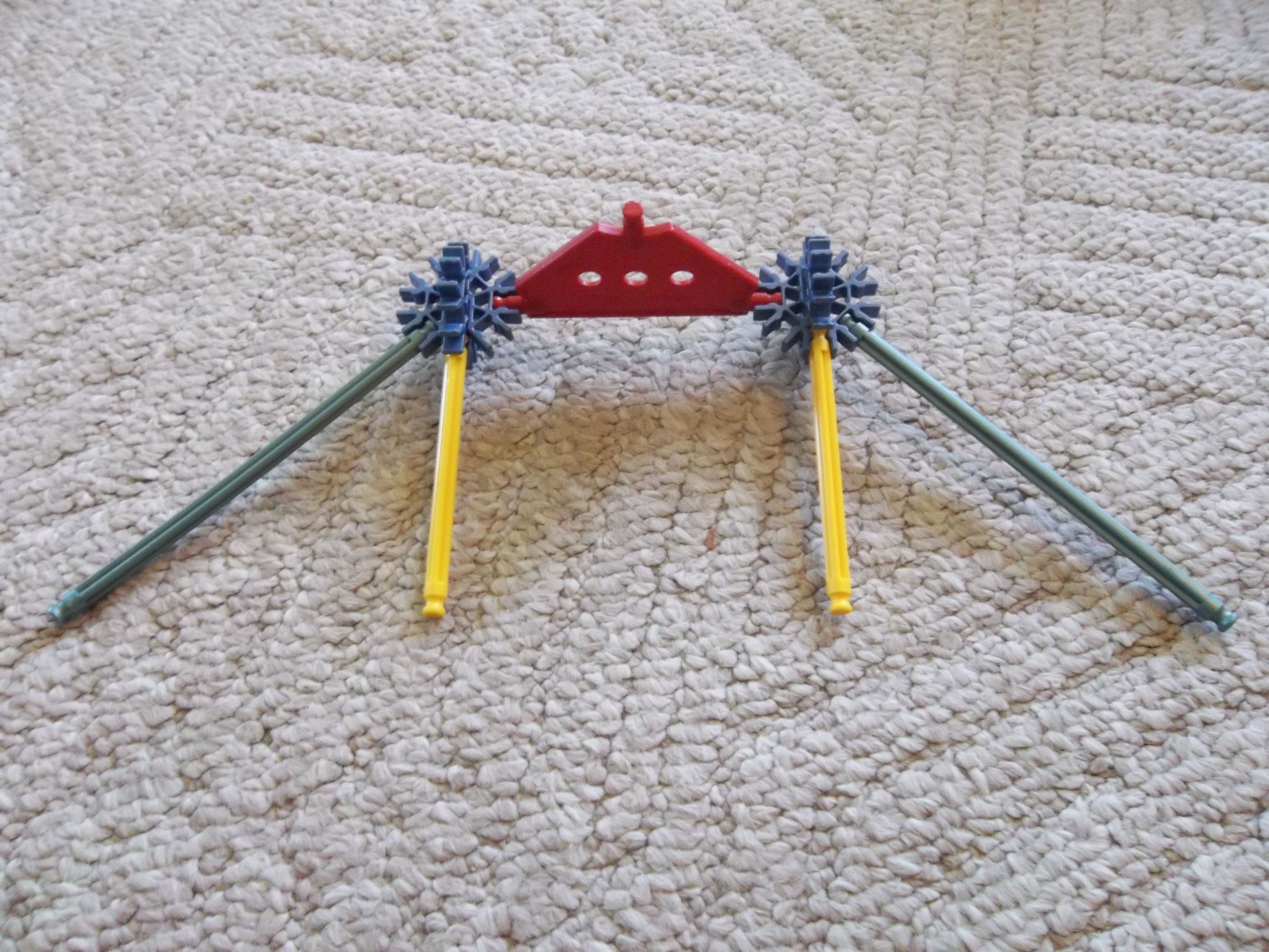 K'nex Foos Hockey Table : 35 Steps - Instructables