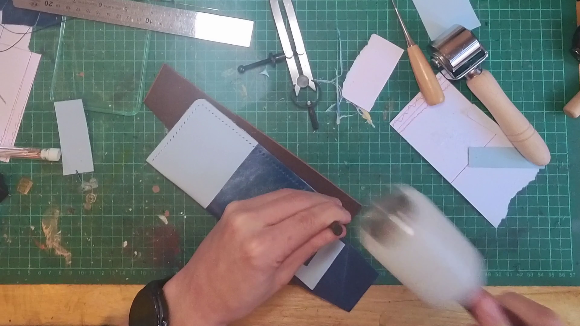 Soft Leather Glasses Carry Case : 11 Steps (with Pictures) - Instructables
