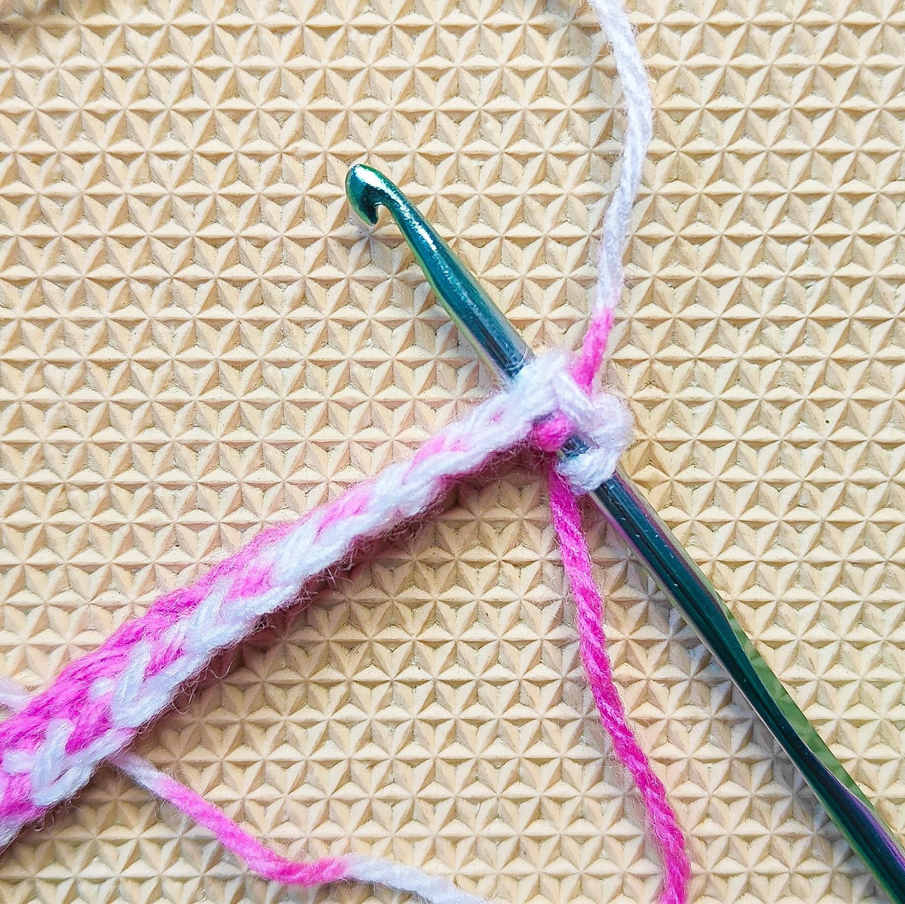 Easiest One Row Repeat Crochet Scarf Pattern : 6 Steps (with Pictures ...