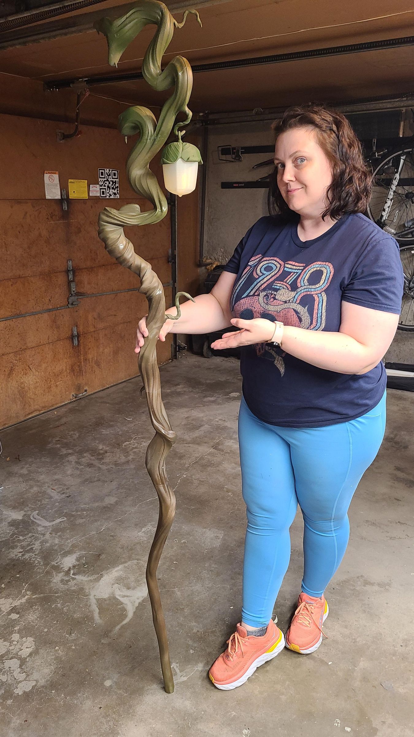 Fearne Calloway (Critical Role) Staff for Cosplay : 6 Steps (with ...