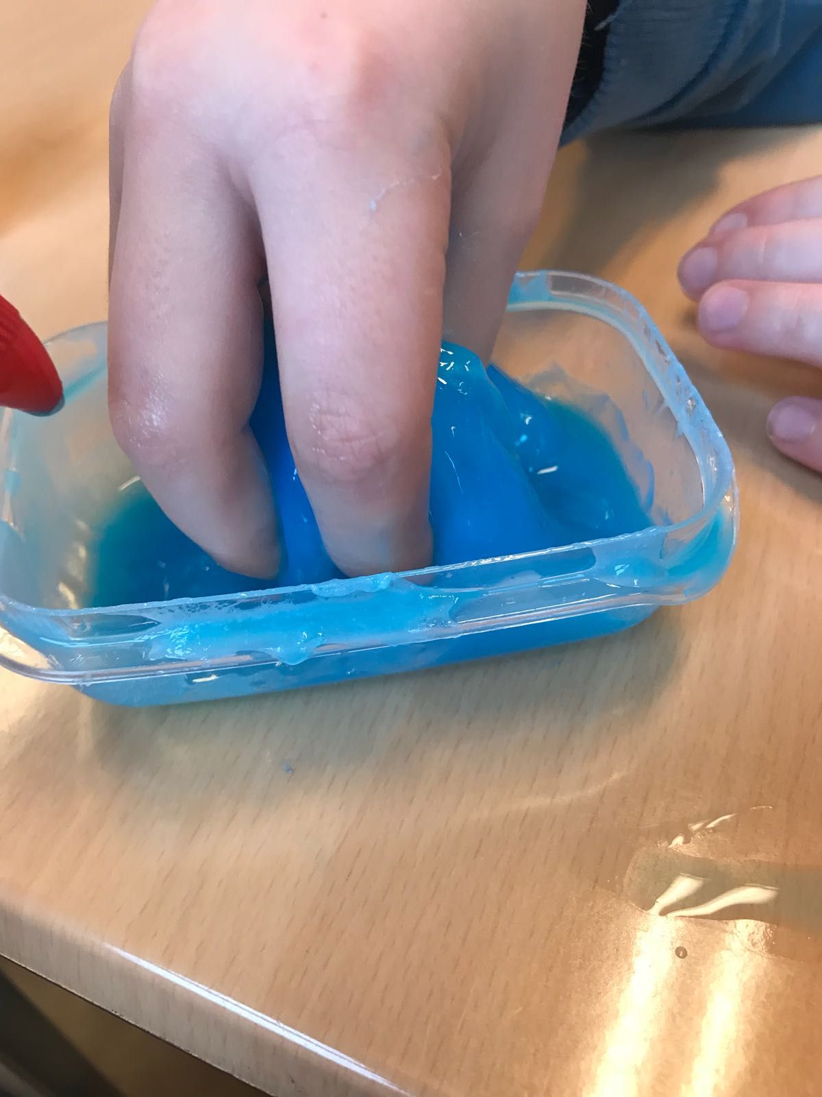Cool Blue Slime by Olivier and Sydney : 5 Steps (with Pictures ...