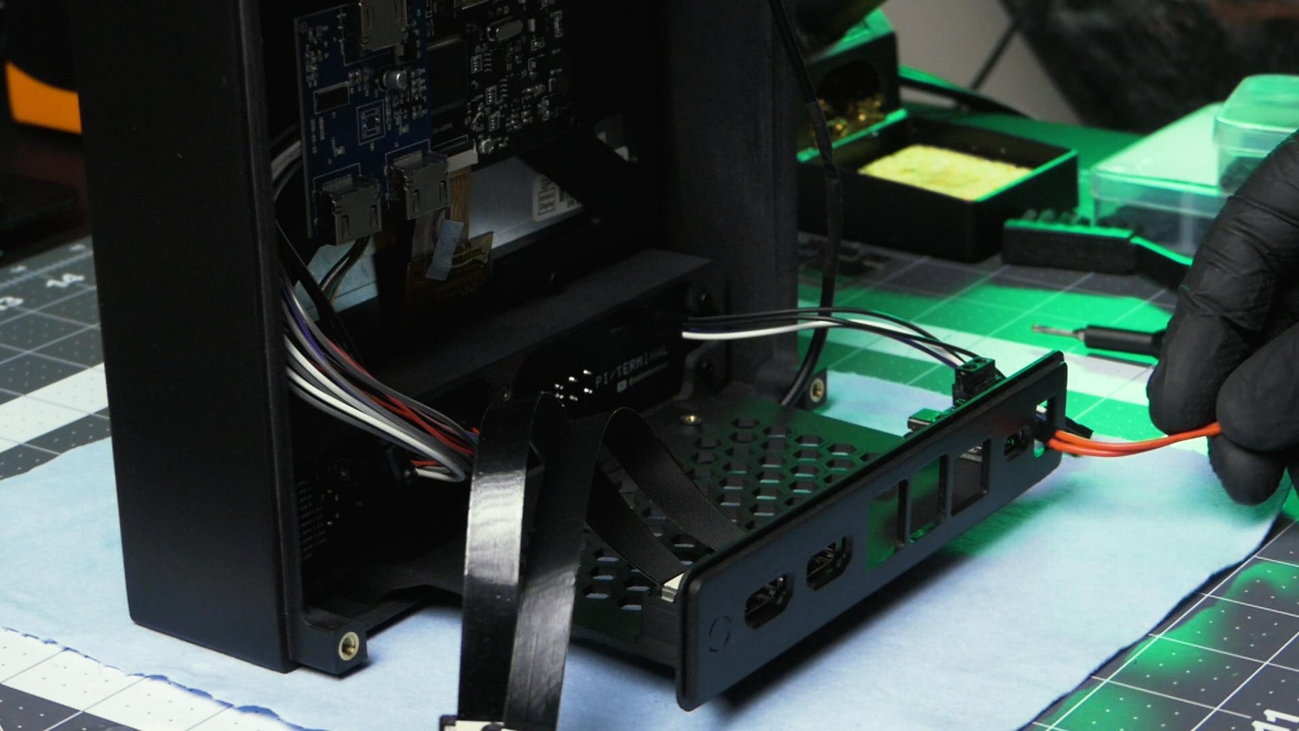 All In One Portable Raspberry Pi Enclosure — Pi Terminal 12 Steps
