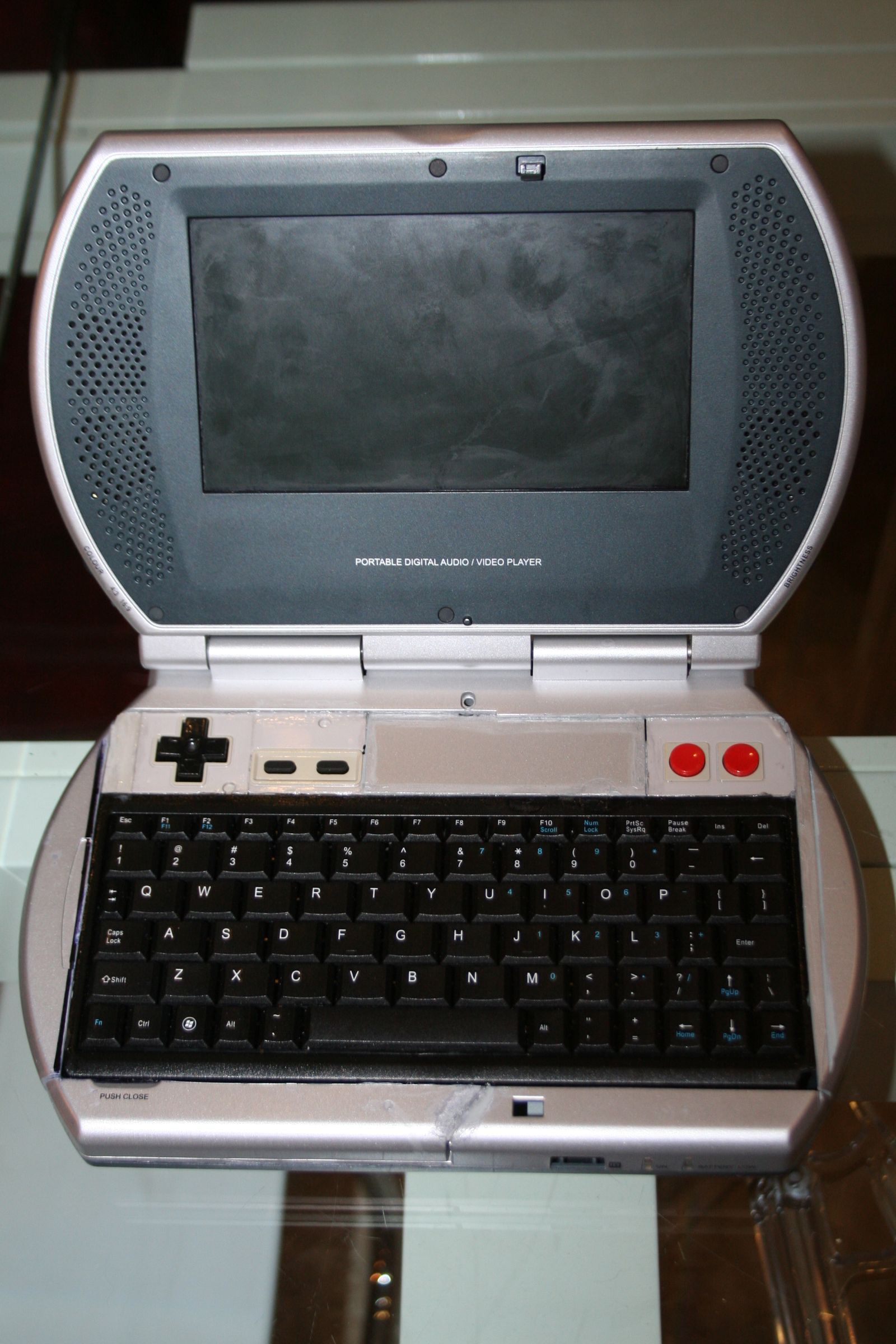 C64 Portable - Instructables