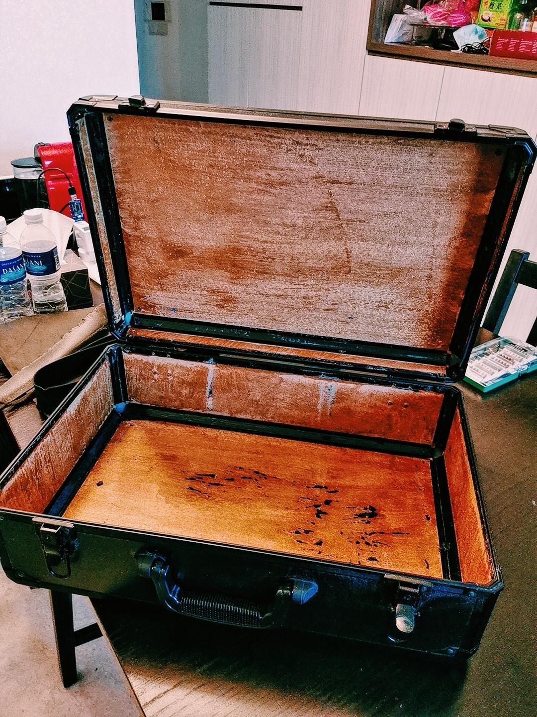 Briefcase PC Built by a Woman. : 14 Steps (with Pictures) - Instructables