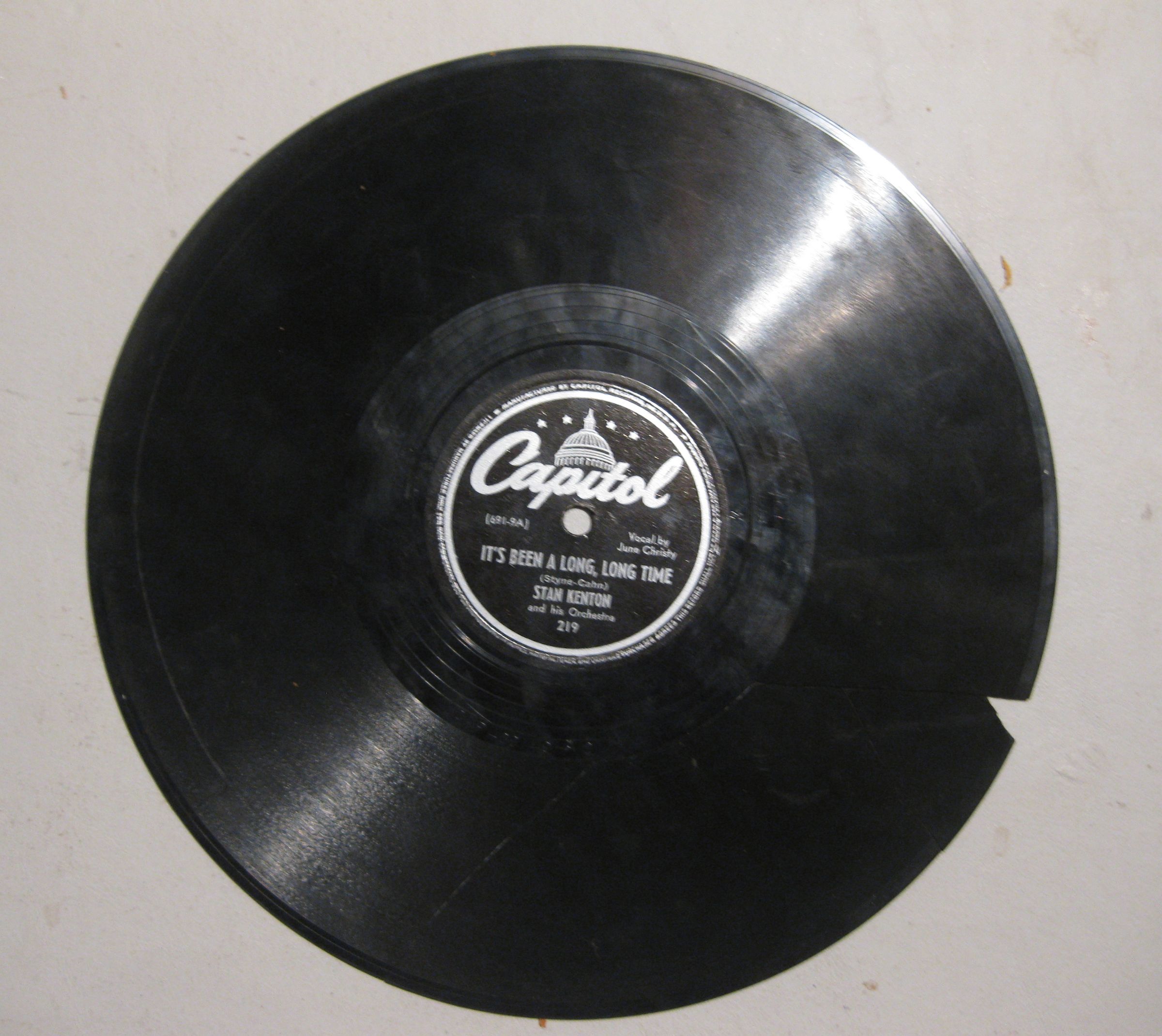Broken Record = Easy Art! : 5 Steps - Instructables