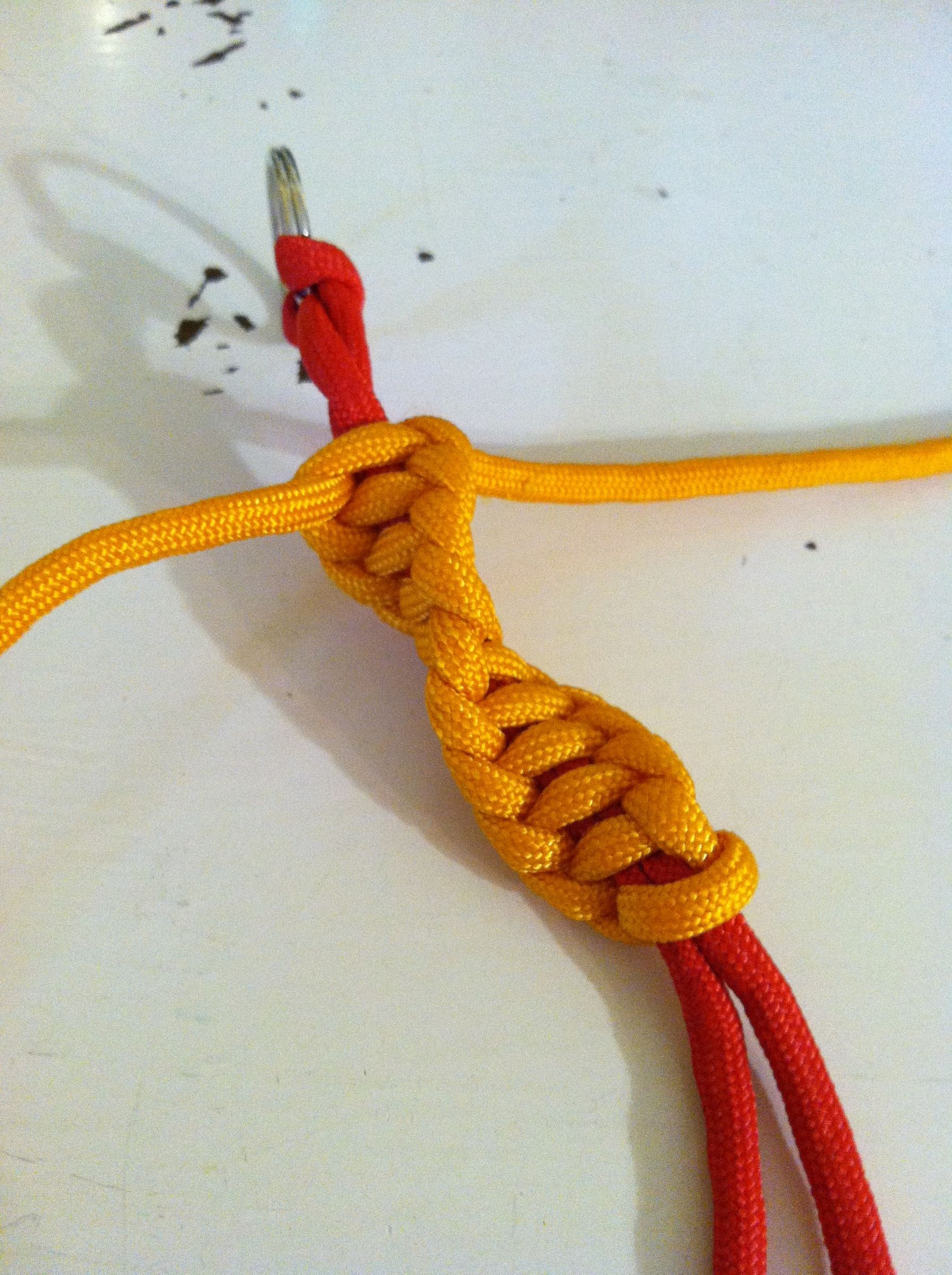 Double Helix Keychain : 6 Steps (with Pictures) - Instructables