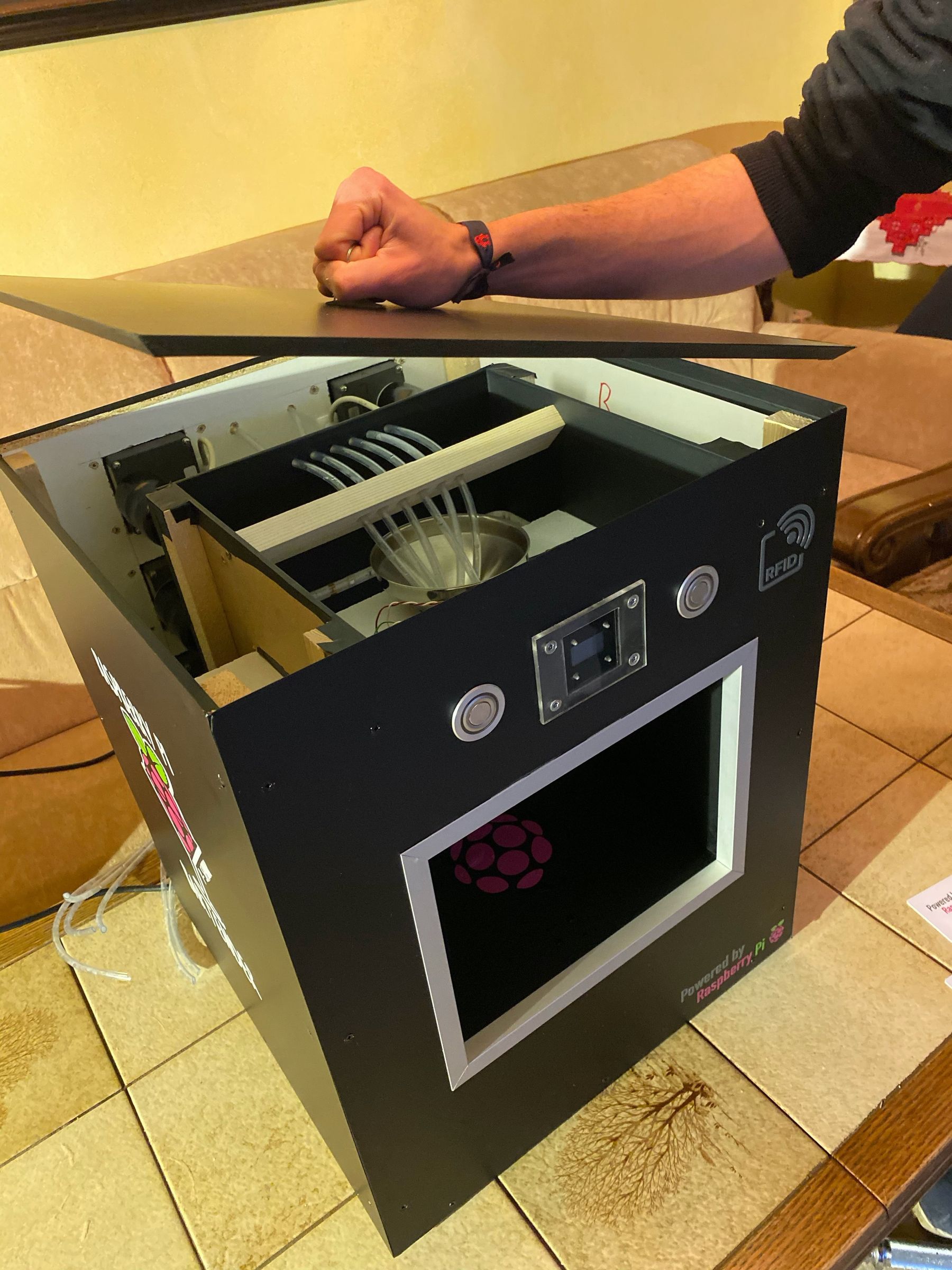 Raspberry Pi Bartender : 12 Steps (with Pictures) - Instructables