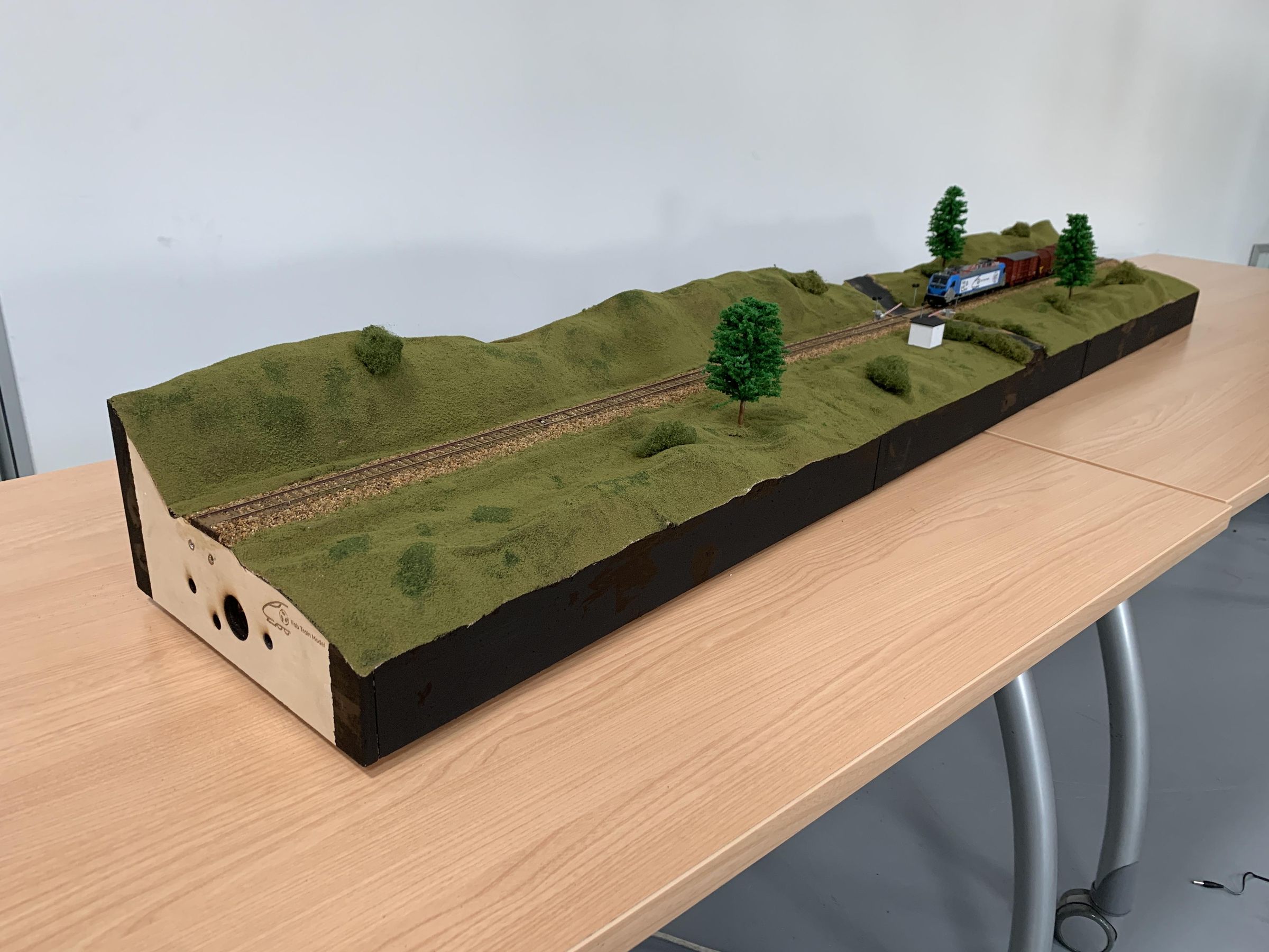 Fab Train Model (Frame and Composites With CNC) : 12 Steps (with ...
