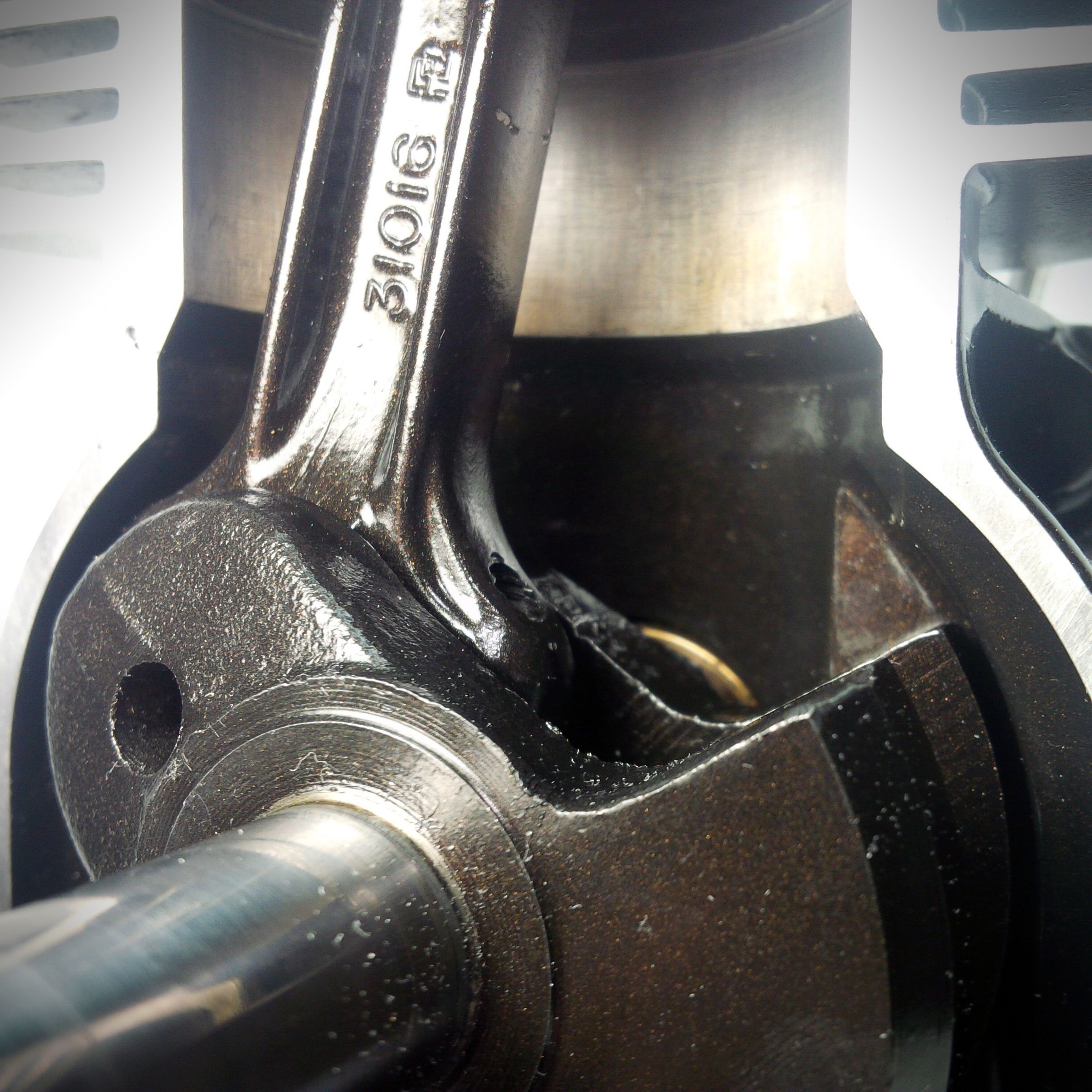 Small Engine Lamp : 7 Steps (with Pictures) - Instructables