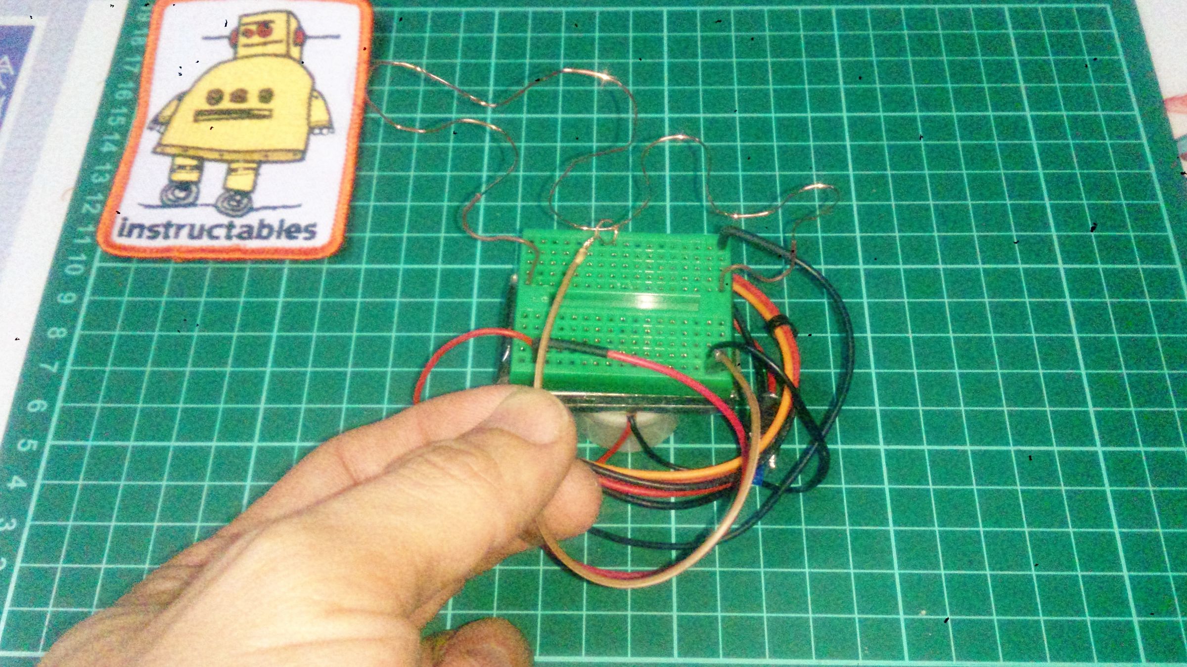 Mini Wire Loop Game : 7 Steps (with Pictures) - Instructables