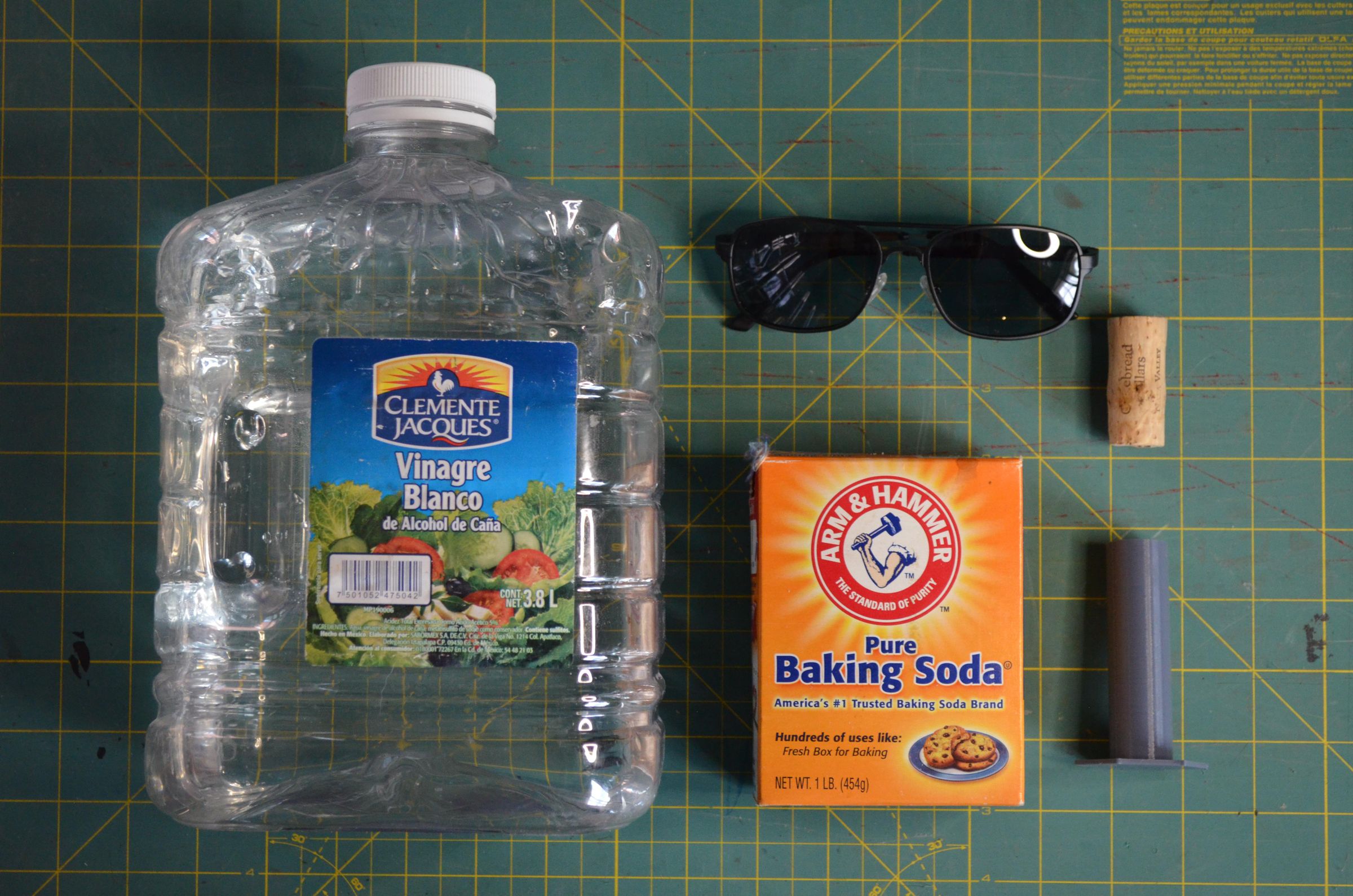 Chemical Propulsion: Unleashing Flight With Vinegar and Baking Soda : 4 ...