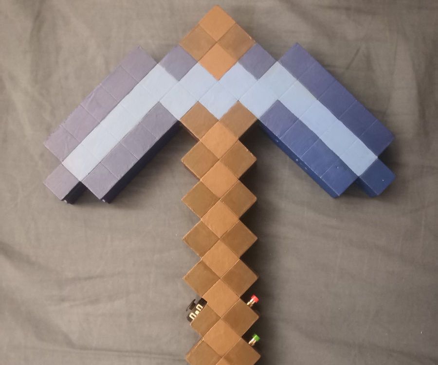 DIY Minecraft Pickaxe Controller : 4 Steps (with Pictures) - Instructables