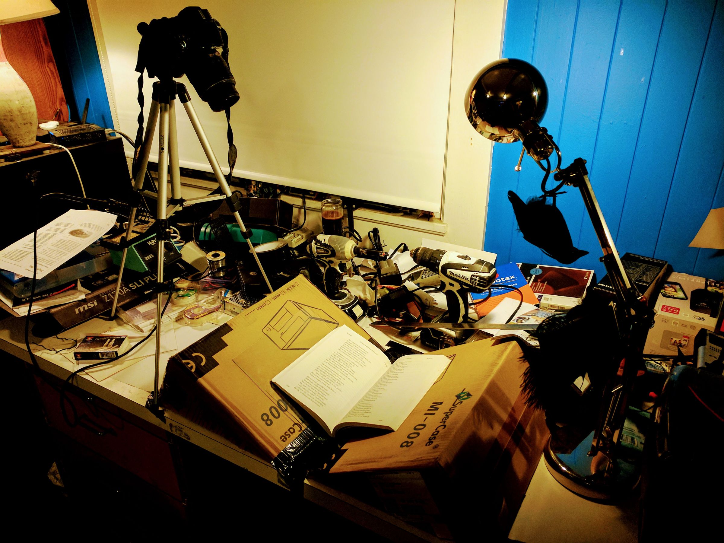 Bargain-Price Book Scanner From a Cardboard Box. : 11 Steps (with ...