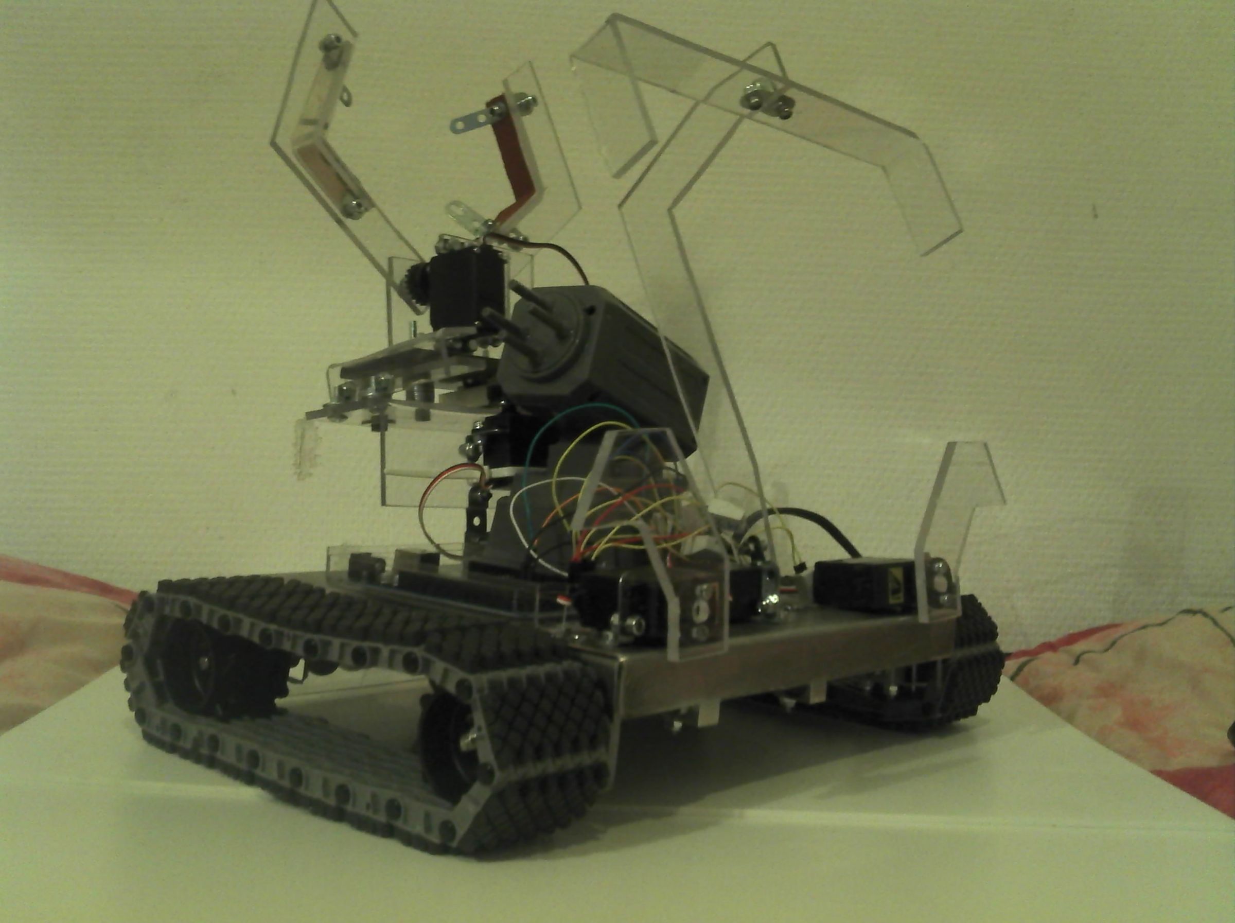 Joystick-controlled Robot - Instructables