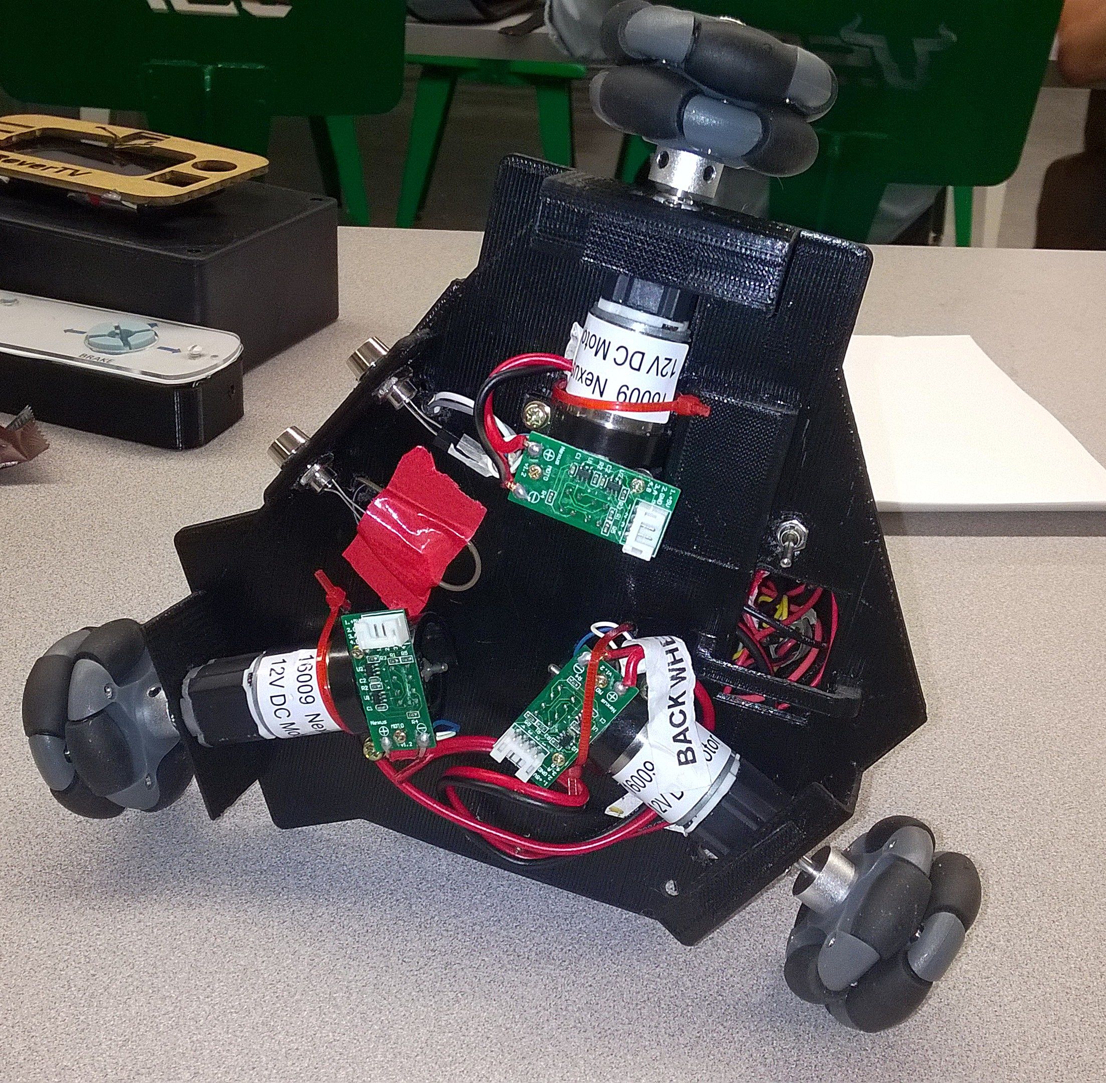 Bits4Bots Arduino Omni Wheel Robot Rover - MAKE Course : 7 Steps ...