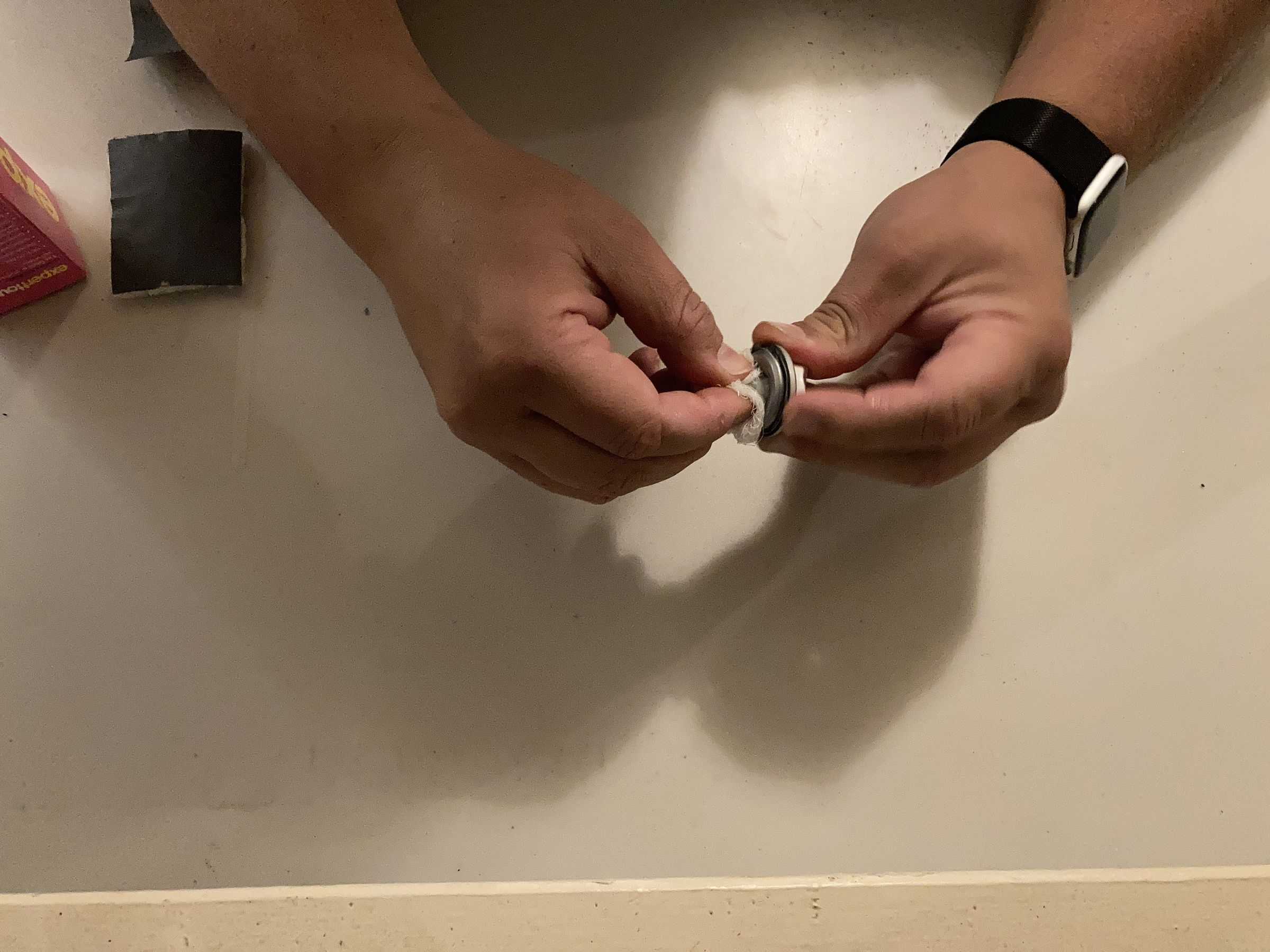 DIY Aerosol Sprayer - DIY Spray Paint : 8 Steps - Instructables