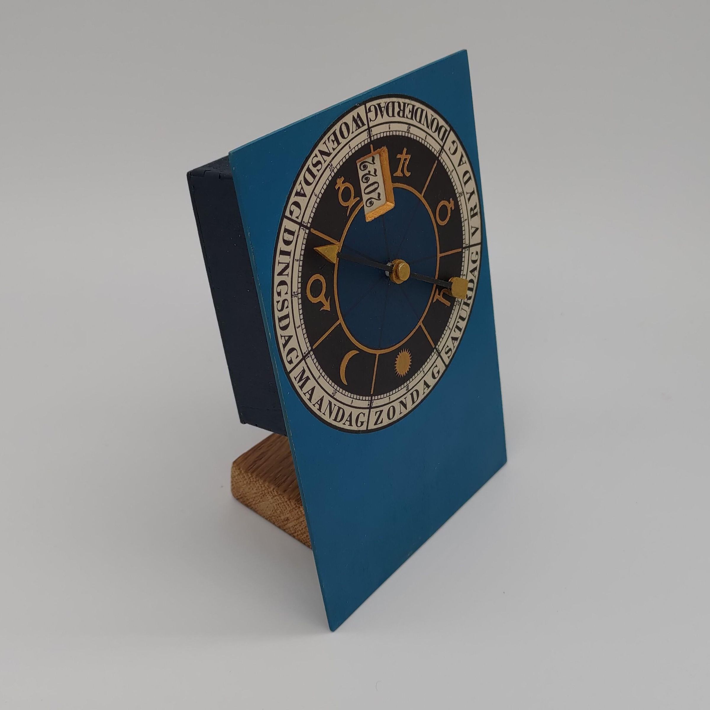 Eise Eisinga's Planetarium; Day of the Week Clock : 5 Steps - Instructables