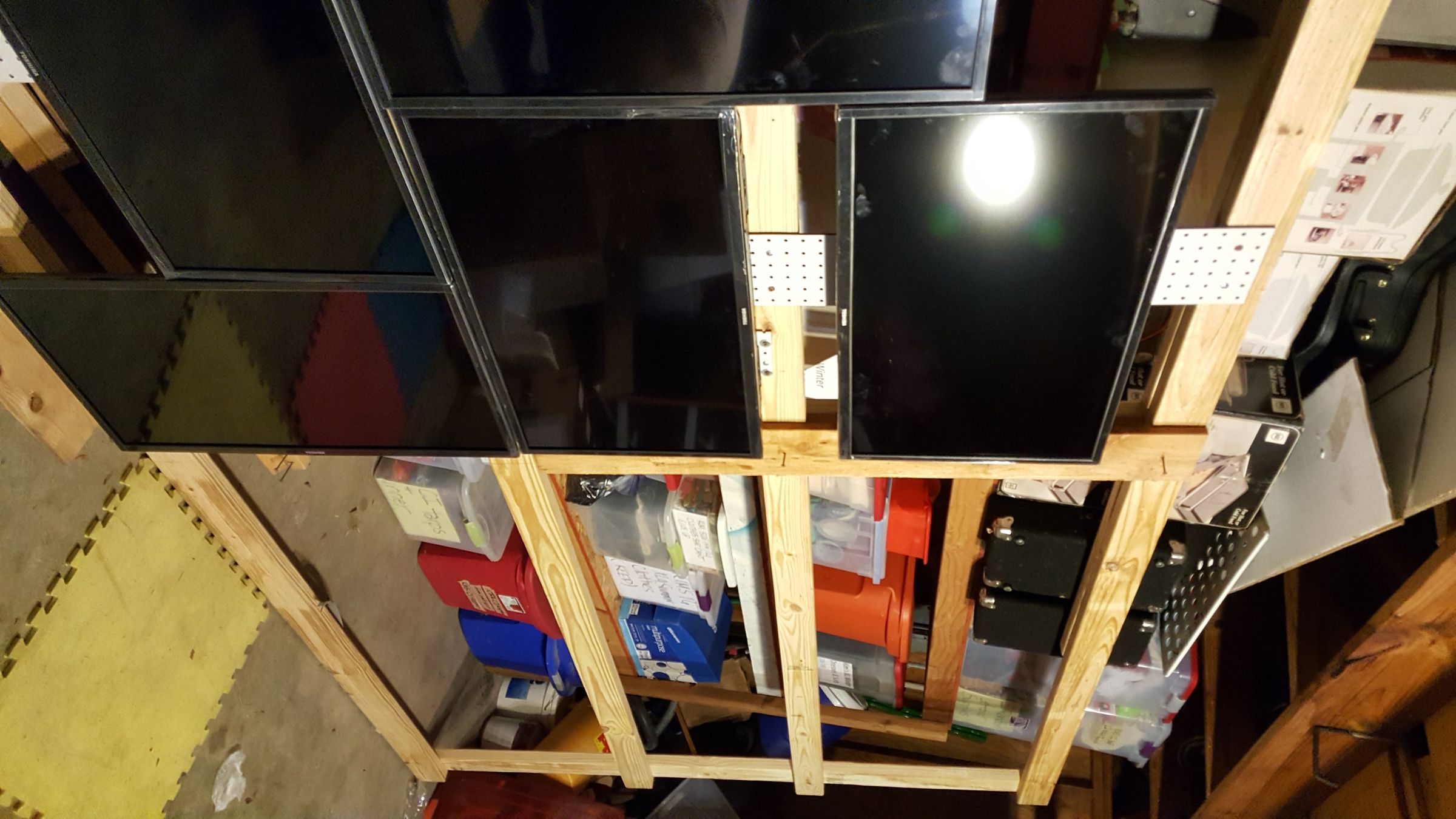 DIY Video Wall : 5 Steps (with Pictures) - Instructables