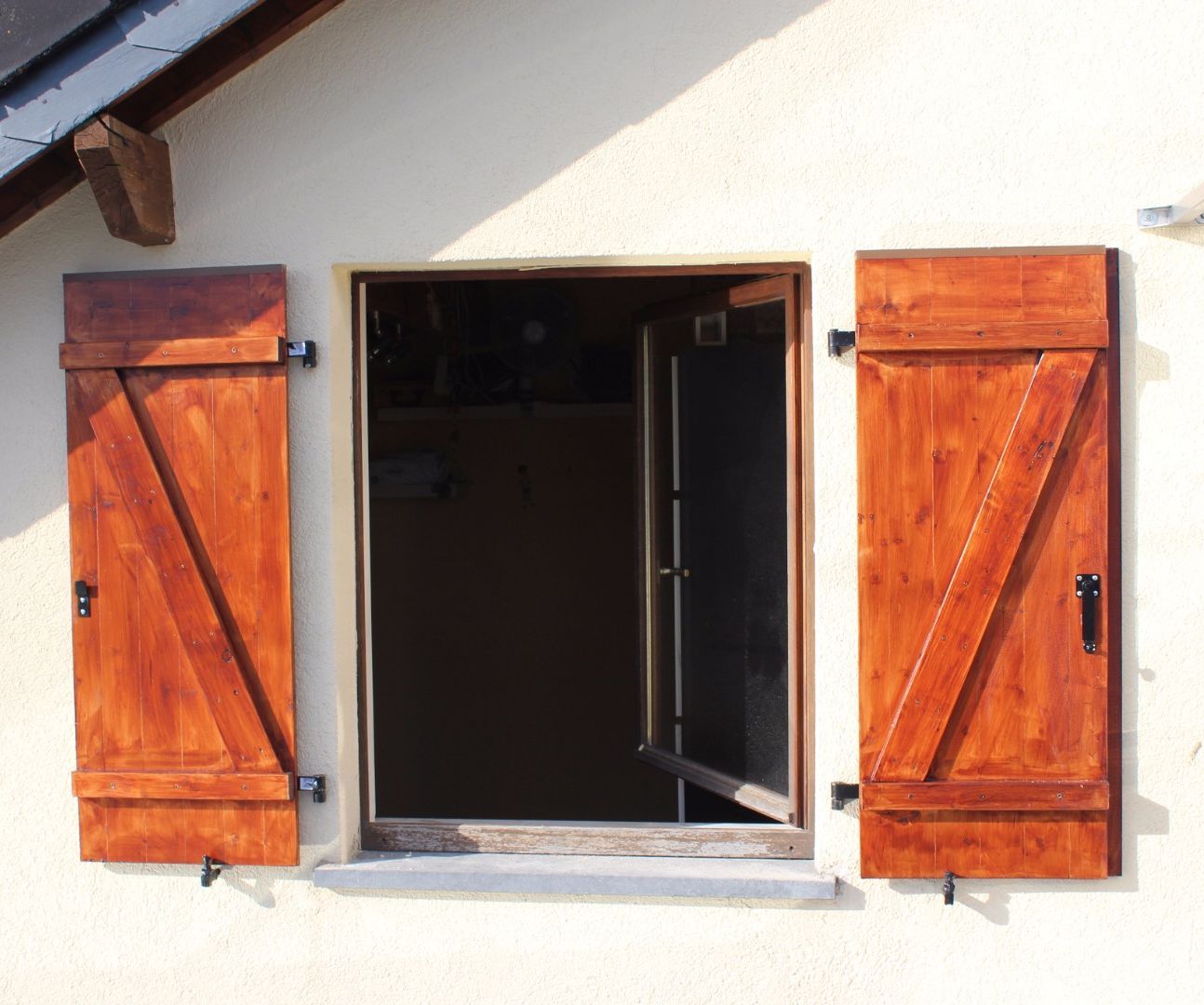 Window Shutter : 4 Steps (with Pictures) - Instructables