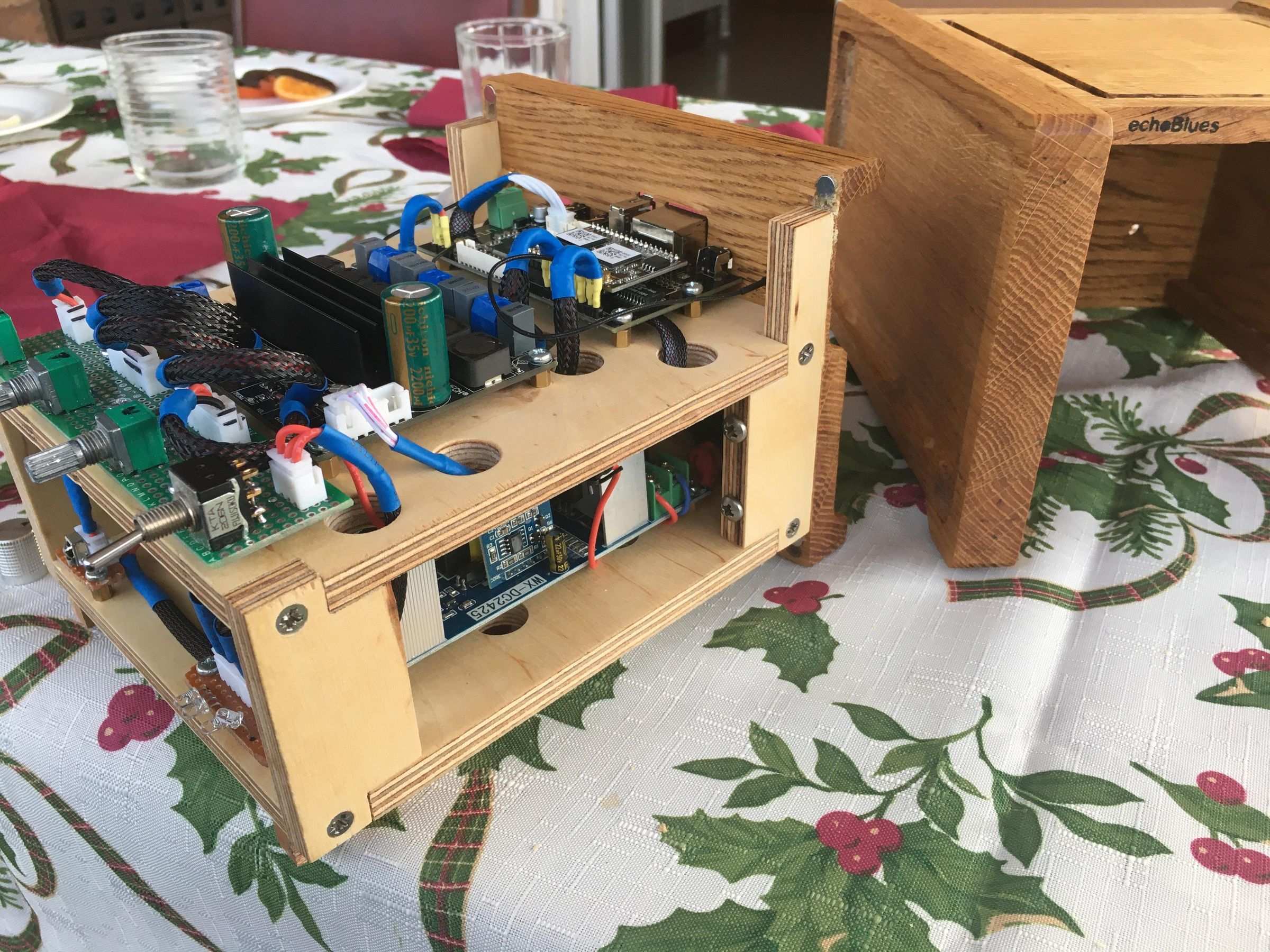 DIY Speaker Set & Amplifier: a Gift for Dad : 10 Steps (with Pictures ...