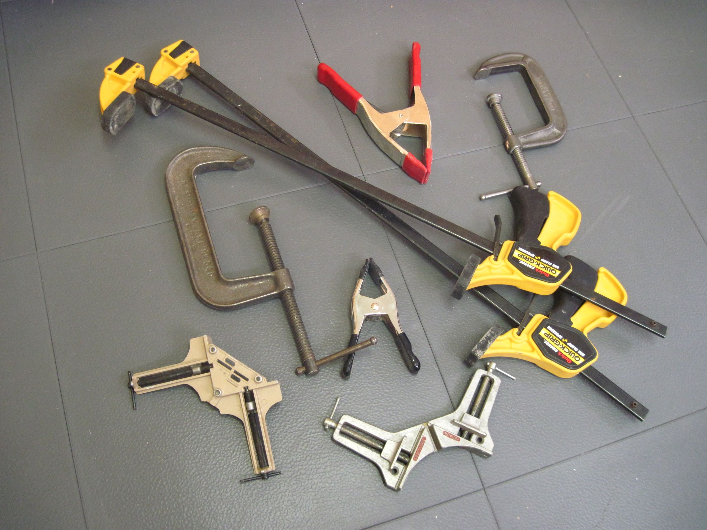 Functional and Sturdy Wooden Toolbox : 17 Steps (with Pictures ...