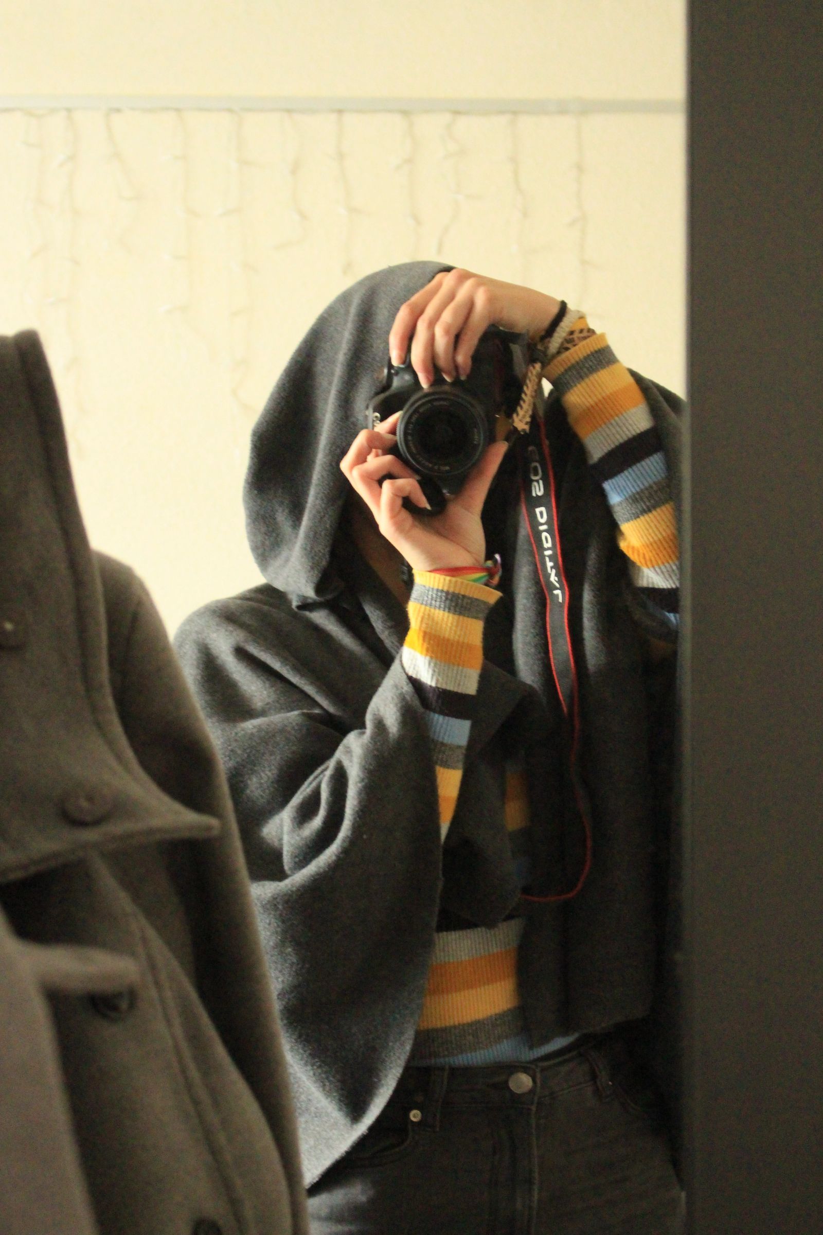 Little Red Riding Hood Invertible Wolf Cloak : 17 Steps (with Pictures ...