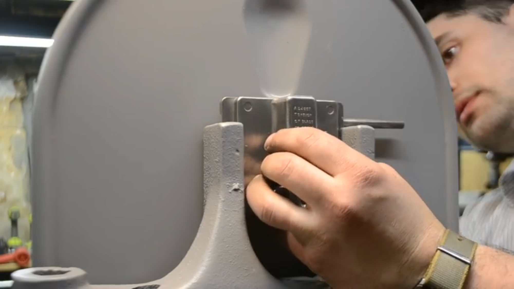 How to Restore a Band Saw : 10 Steps (with Pictures) - Instructables