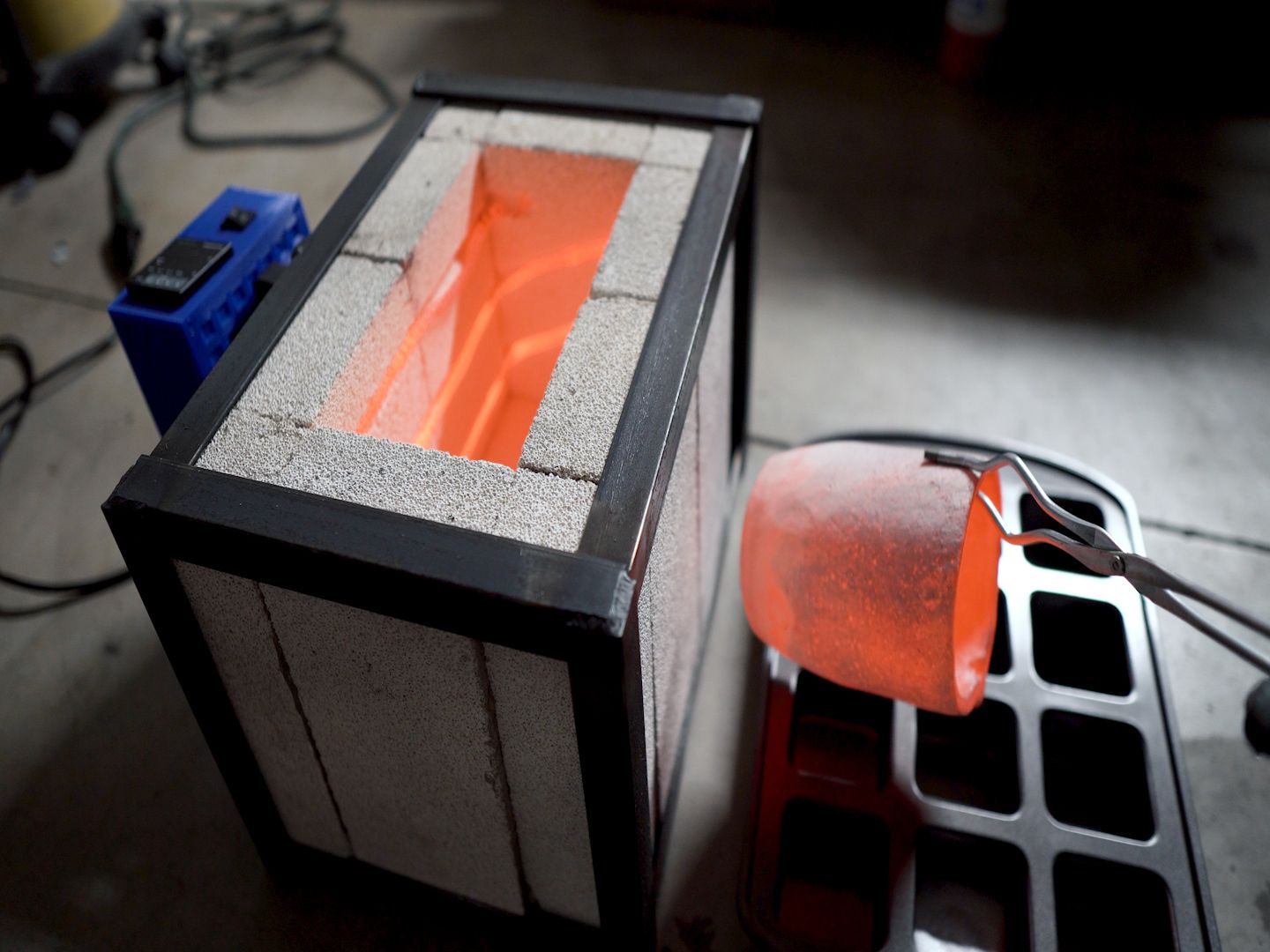 DIY Electric Foundry for Metal Casting (120V) : 12 Steps (with Pictures ...