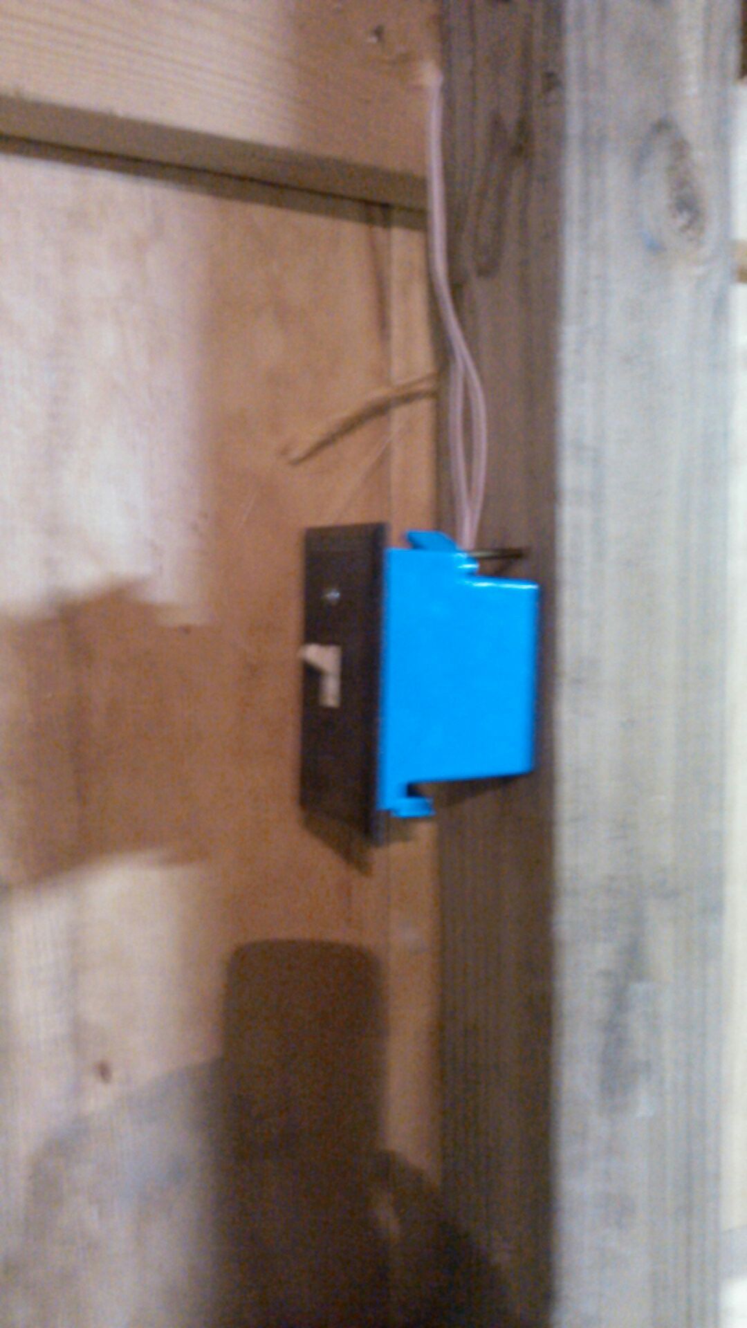 LED Horse Stall Light : 8 Steps (with Pictures) - Instructables
