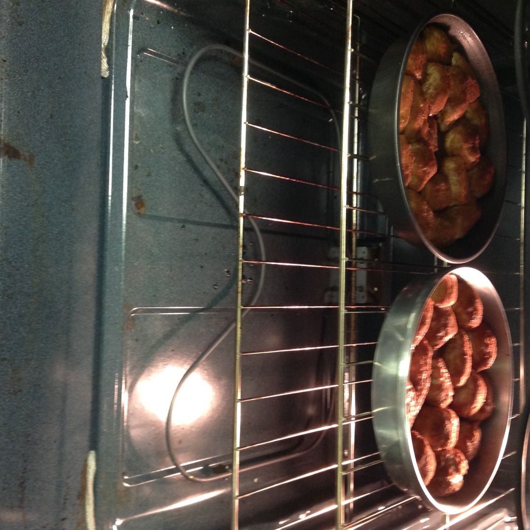Cinnamon-y Sticky Monkey Bread : 14 Steps (with Pictures) - Instructables