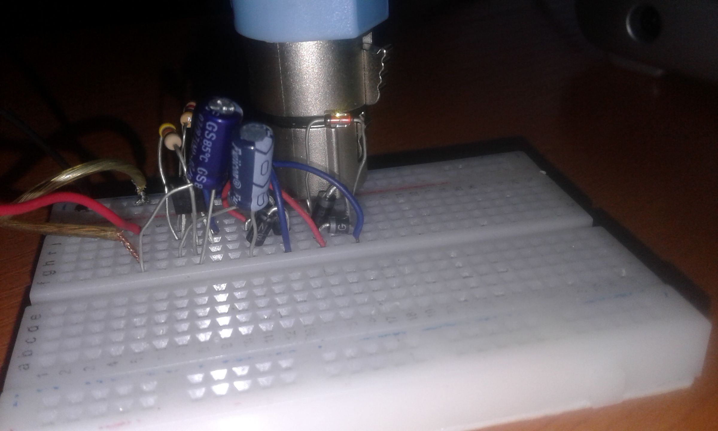Acoustic Guitar Fuzz on Breadboard : 3 Steps - Instructables