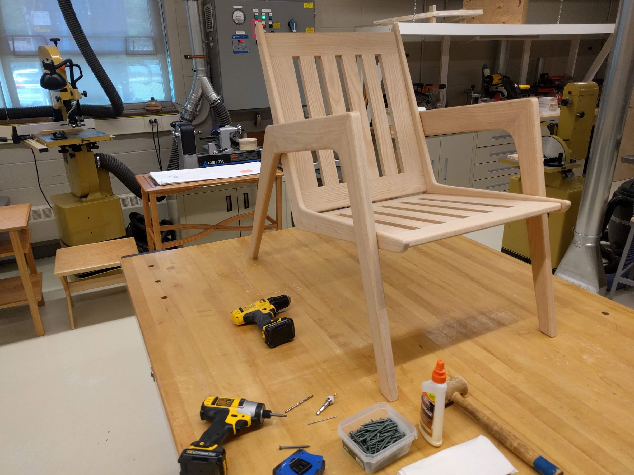 Mid-Century Modern Lounge Chair : 13 Steps (with Pictures) - Instructables