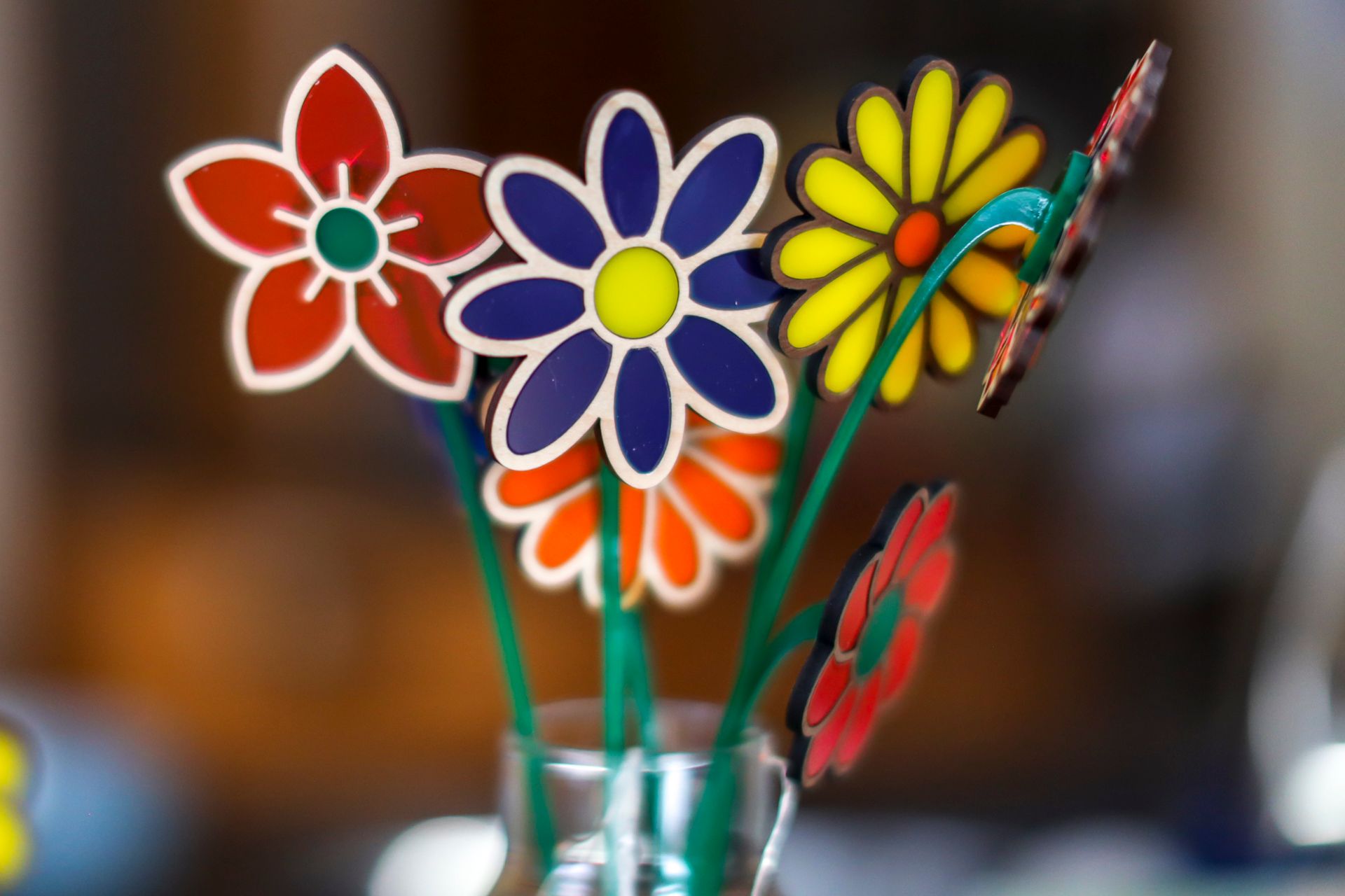 Laser Cut Acrylic & Wood Inlay Flowers Using Illustrator & Glowforge ...