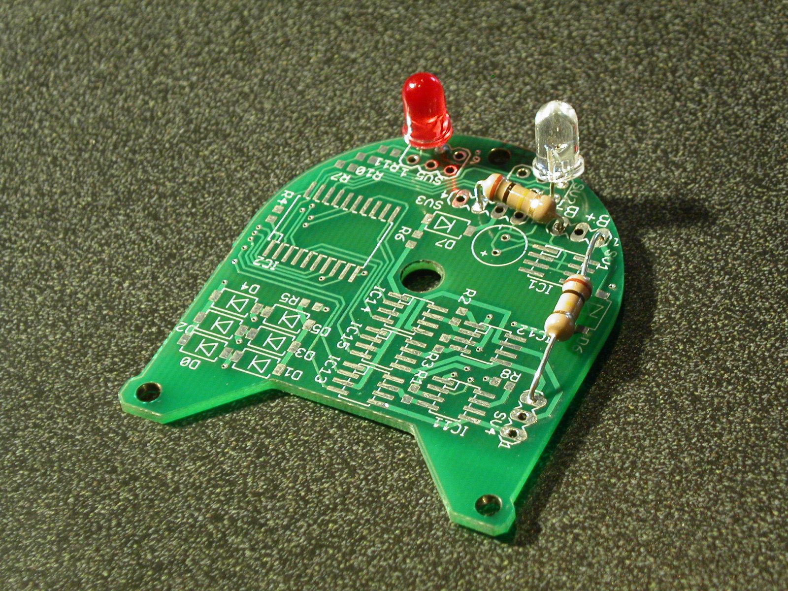 How to Solder : 8 Steps (with Pictures) - Instructables